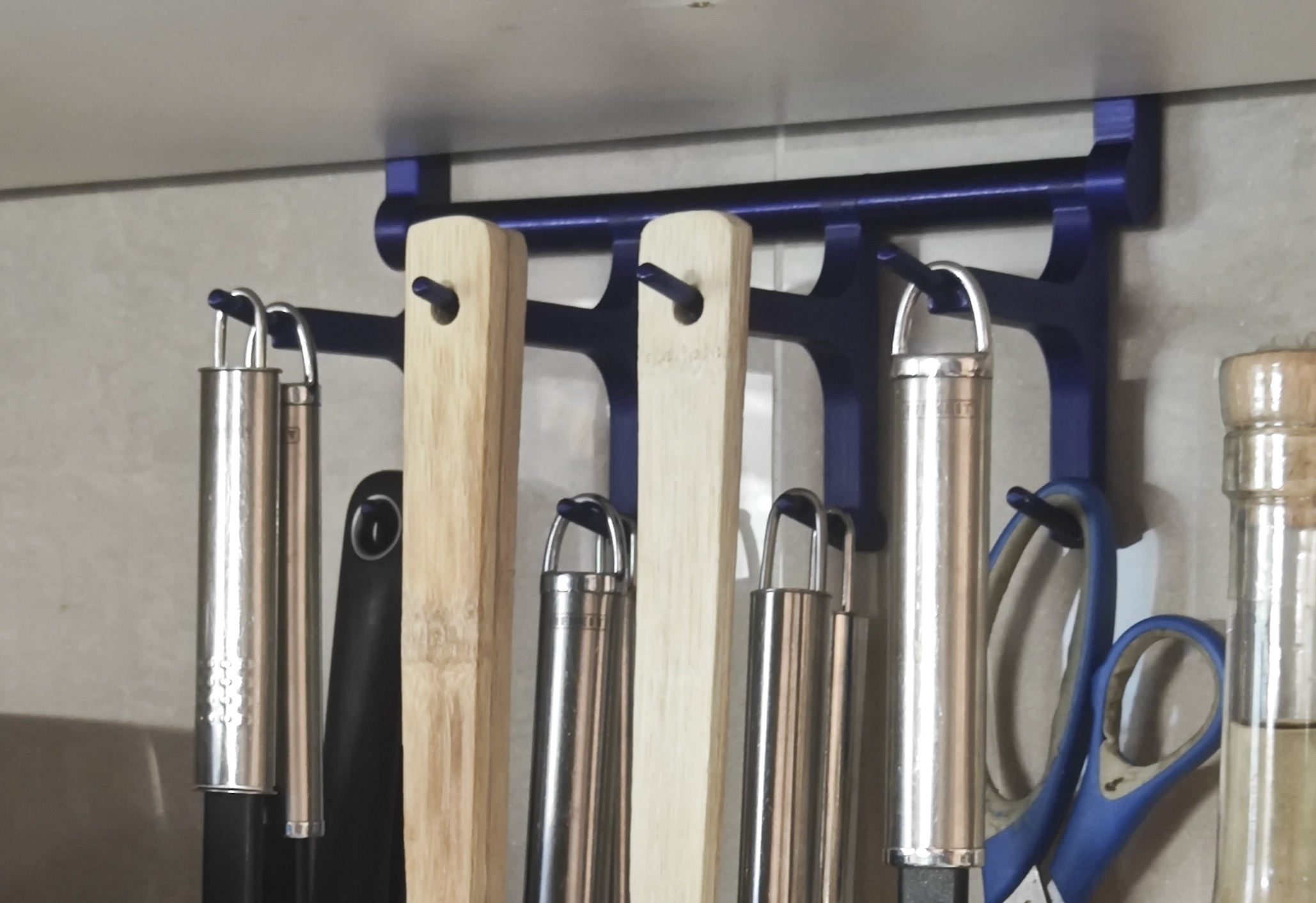 Space efficient kitchen utensil hooks by EviLSeeD | Download free STL ...