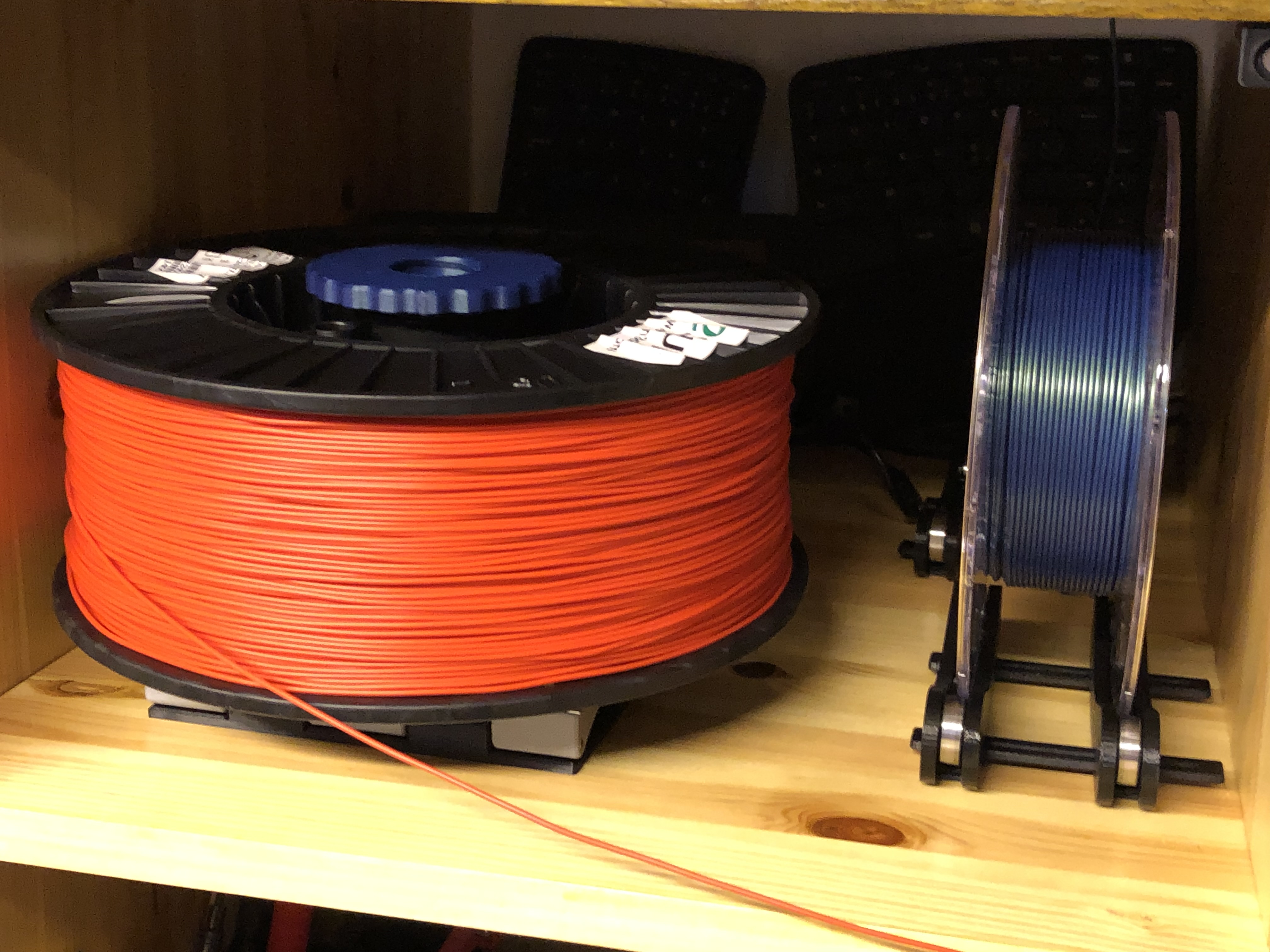 Horizontal Filament holder by Per S. | Download free STL model ...