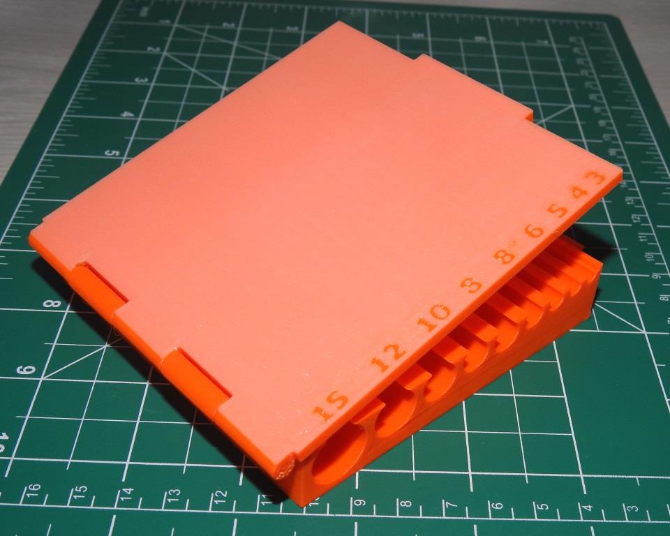 Magnet Storage Box (OpenSCAD) by SteveS42 | Download free STL model ...