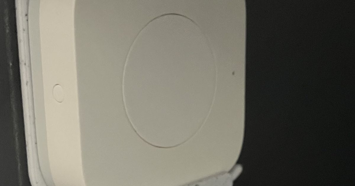 Aqara Wireless Button Mounting Bracket by RibeyeDundee | Download free ...