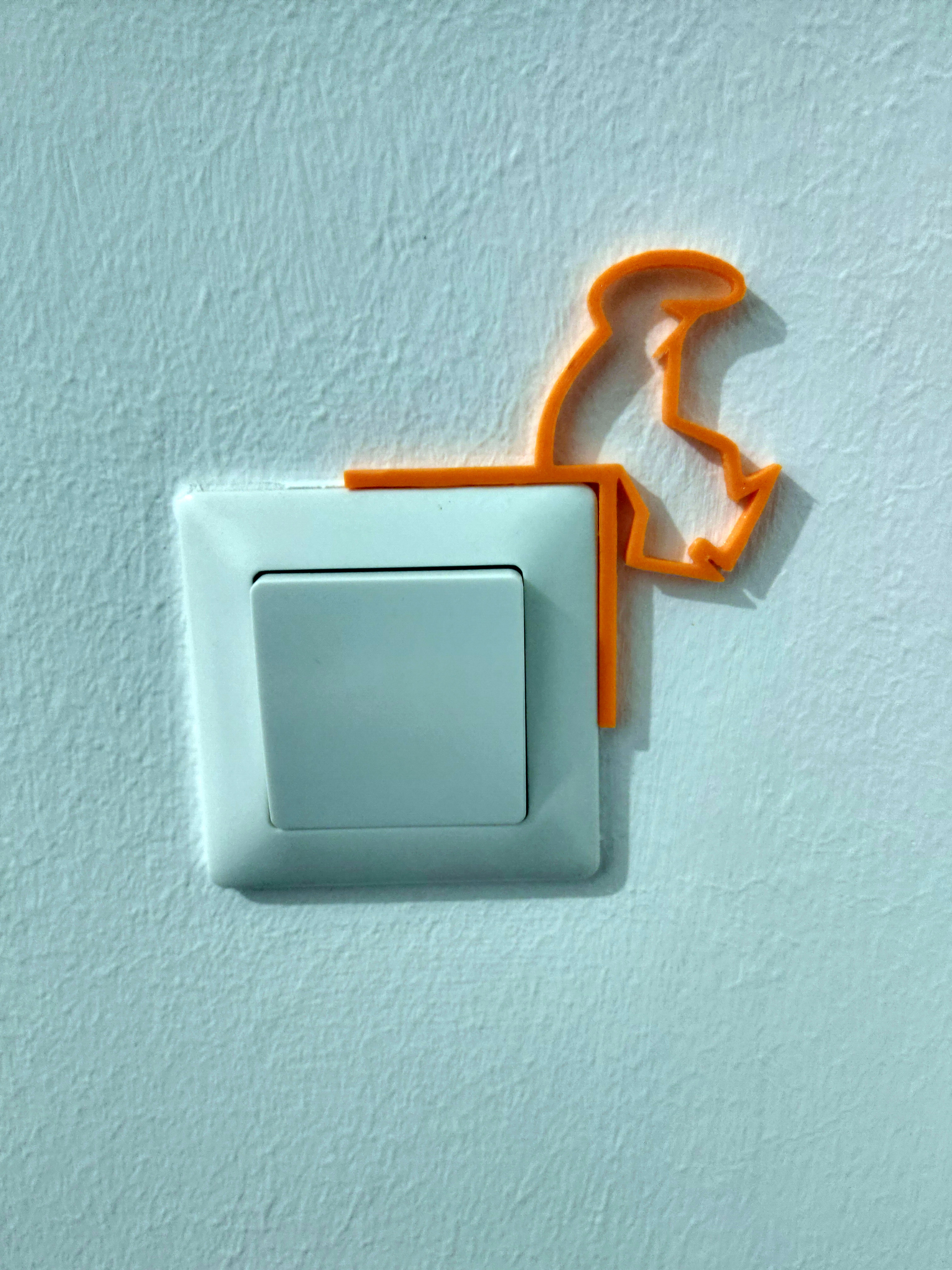 La Linea Wall Socket/Switch Decoration by DragoMej | Download free STL ...