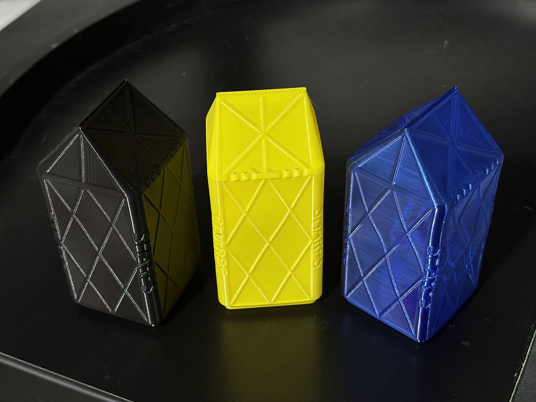 Vase Mode Sharps Disposal for Box Cutter and Razor Blades (Gridfinity ...