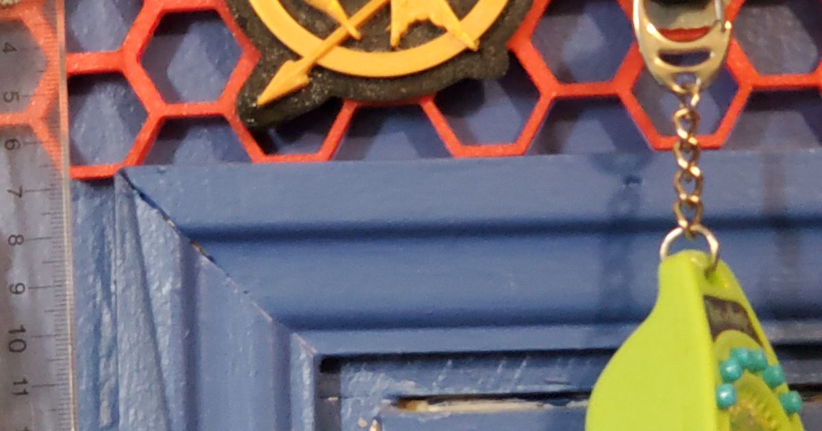 HSW compatable Hunger Games Mockingjay pendant frame by Dog Dude ...