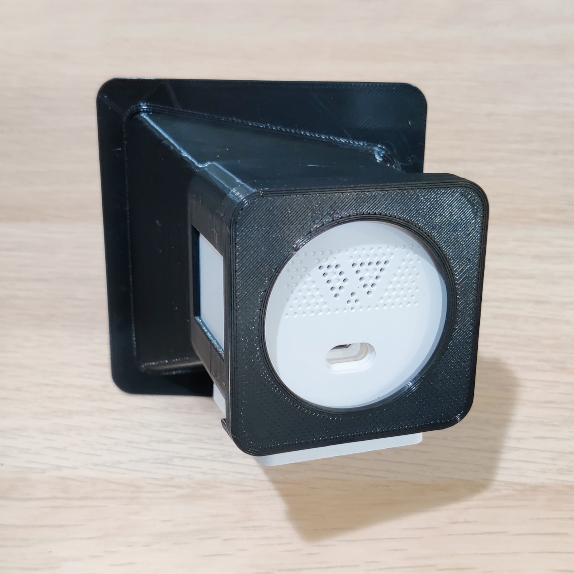 WYZE CAM (V3+) 20° & 45° Window Mount by robonxt | Download free STL ...