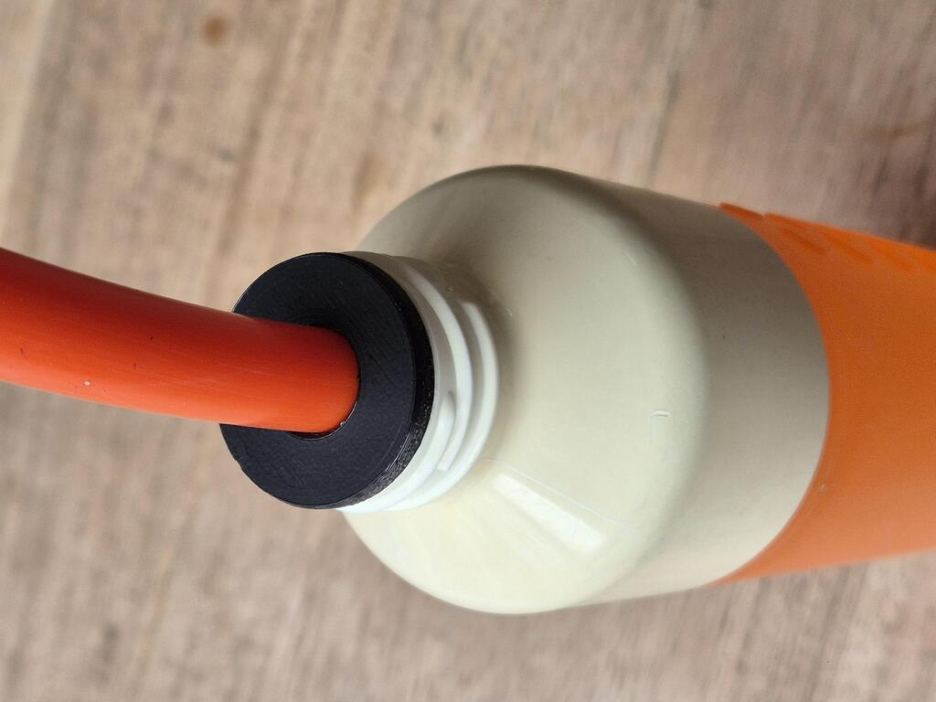 Dopper straw hanger (center your straw in the bottle), parametric ...