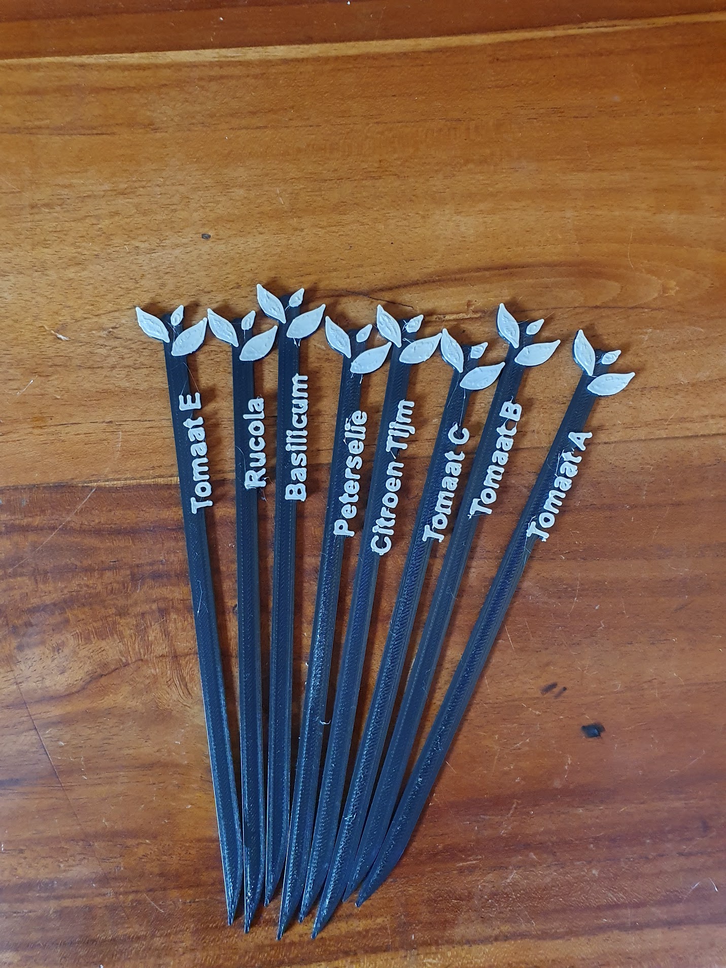 Stylish Plant Labels/ Dutch by Job van Wijngaarden | Download free STL ...