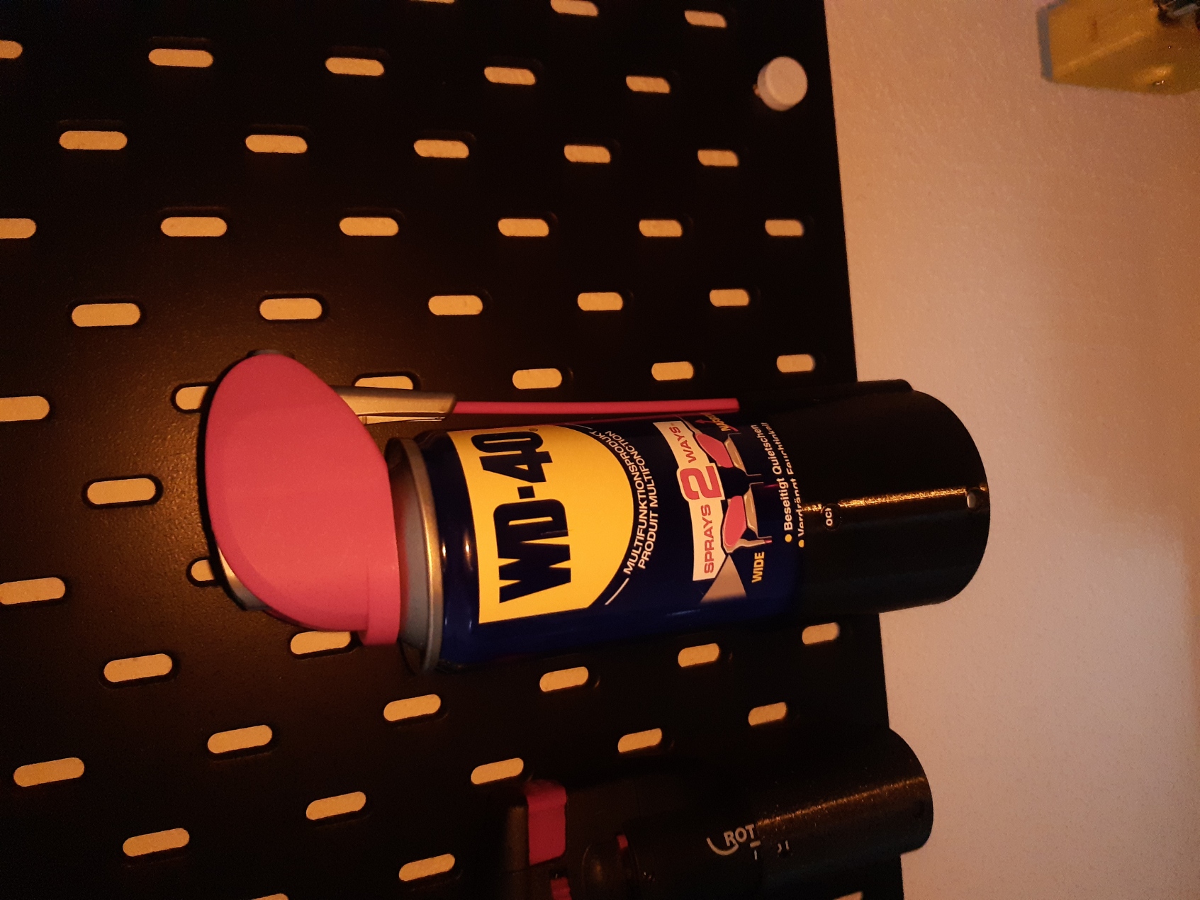 WD-40 200ml wall mount for Ikea Skadis T-Nuts by Lukas Klein | Download ...