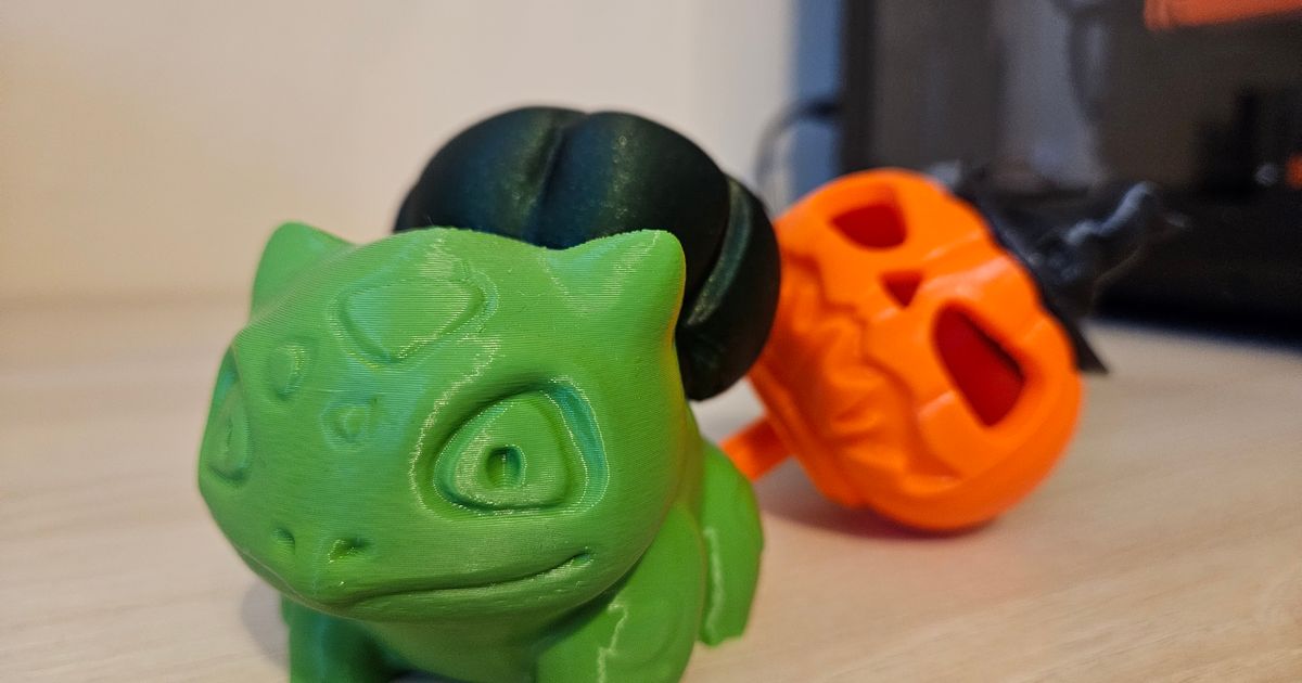 Replacement bulb for Bulbasaur Pumpkin Witch's Hat by Samuel Panák ...