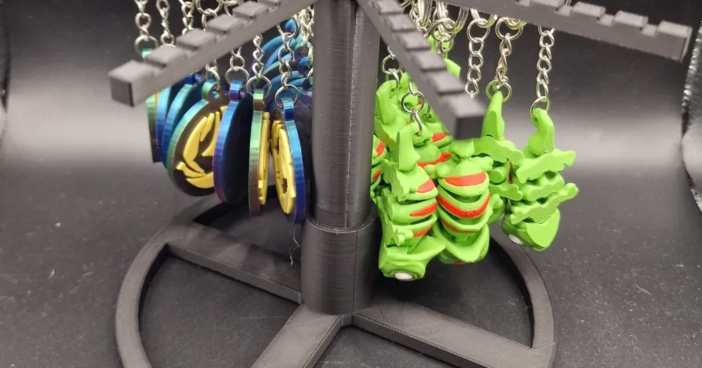 Rotating Keychain Display by NickR1983 | Download free STL model ...