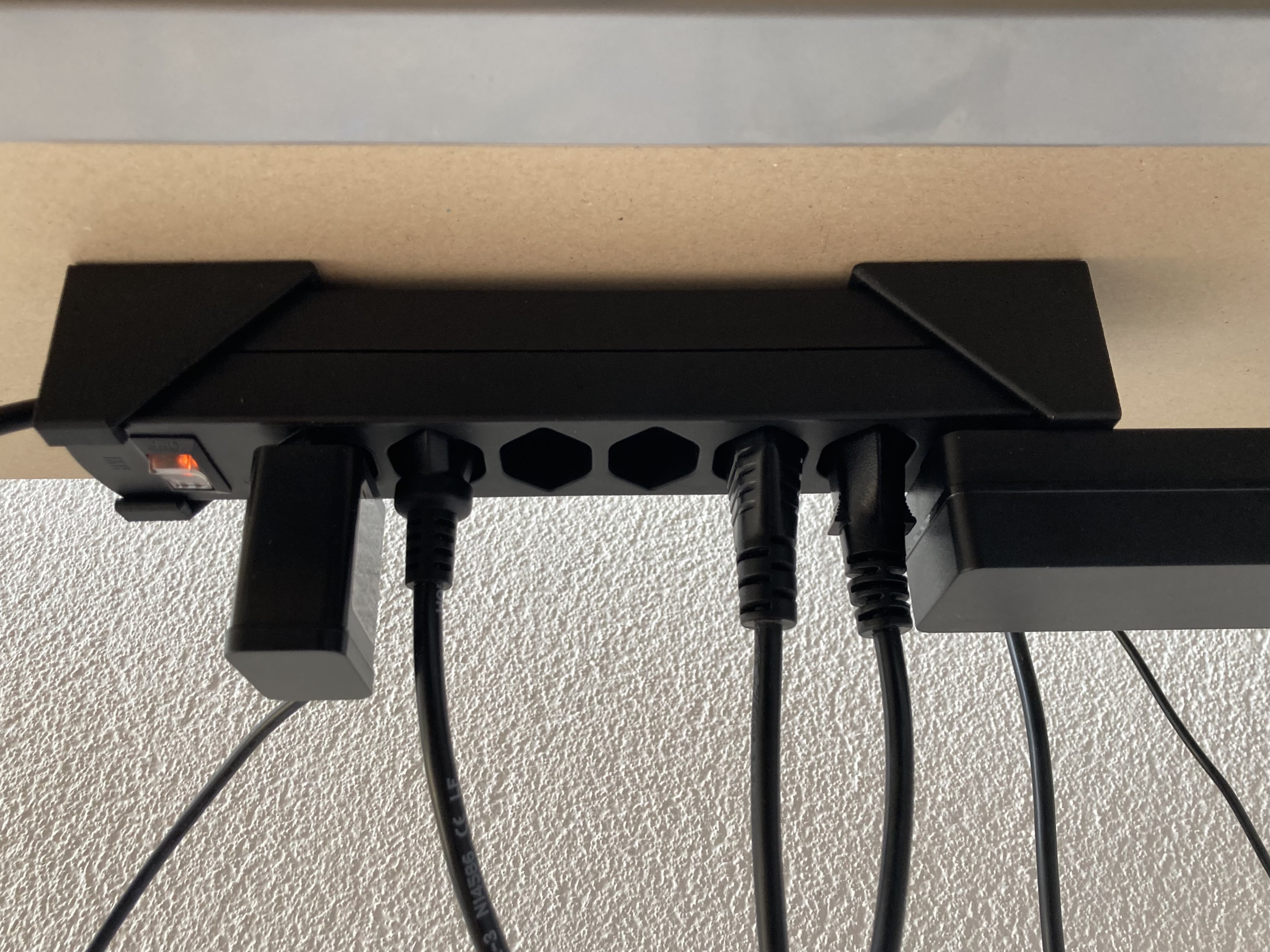 Power Strip Mount for Max Hauri Safety Line by Benjiman | Download free ...