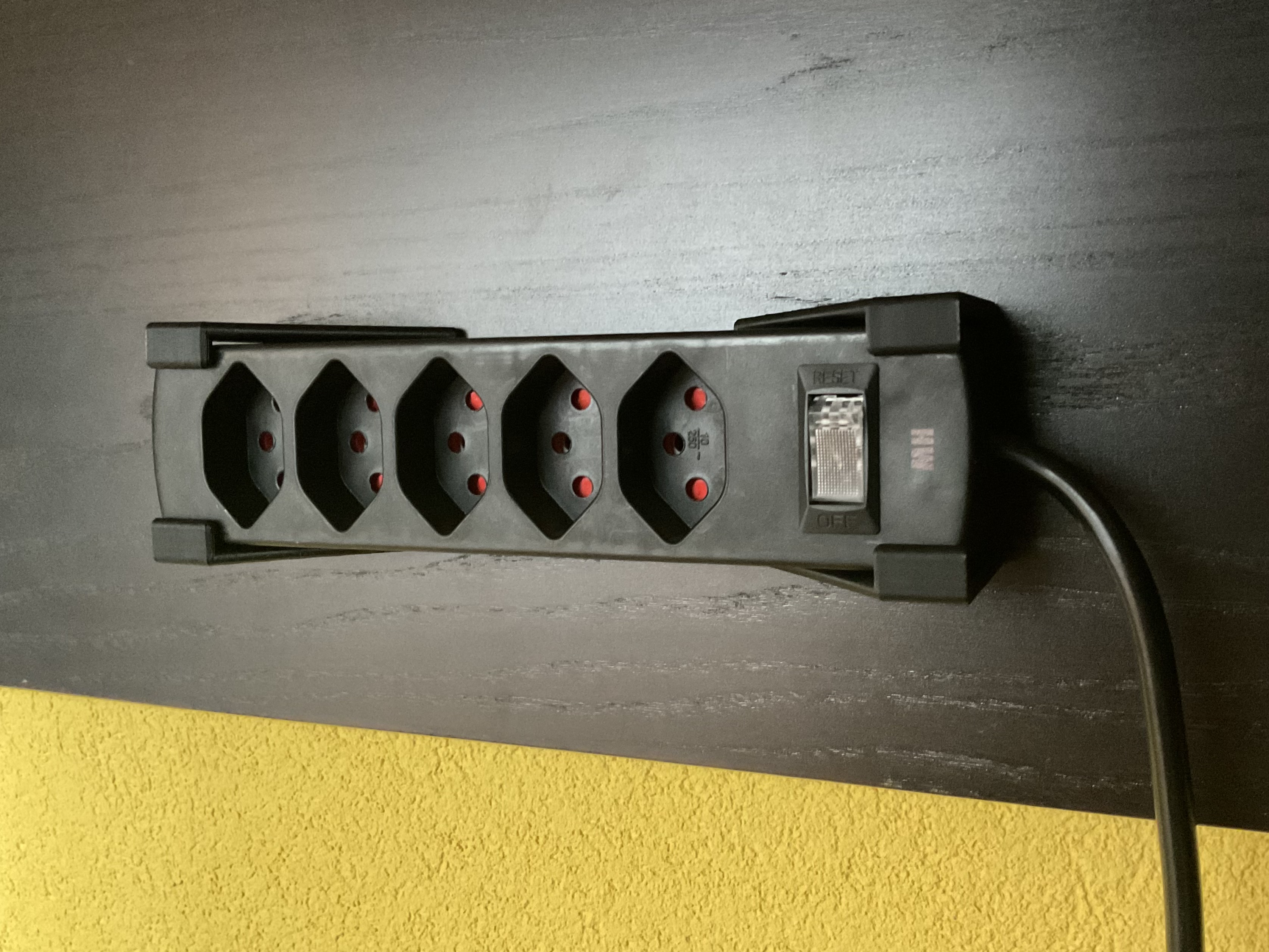 Power Strip Mount for Max Hauri Safety Line by Benjiman | Download free ...