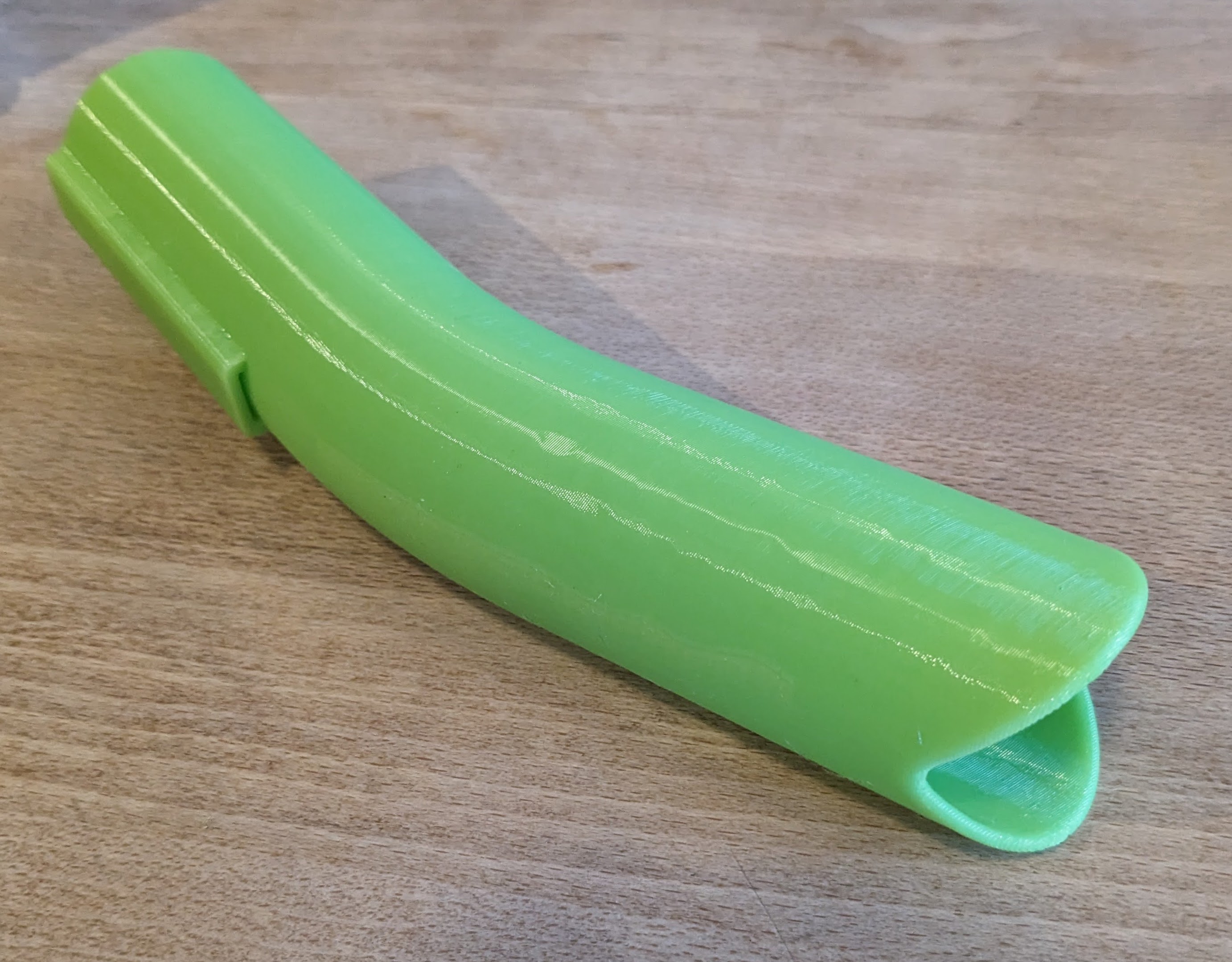 Simple short tube for handheld vacuum cleaner by Peter Maerki ...