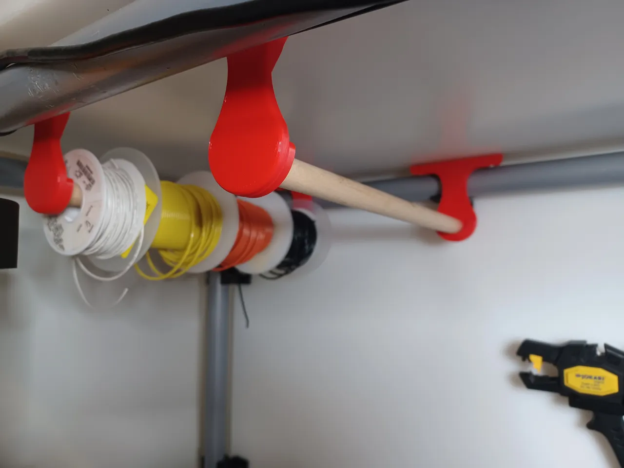 Wire spool hanging rack by dbozec | Download free STL model ...