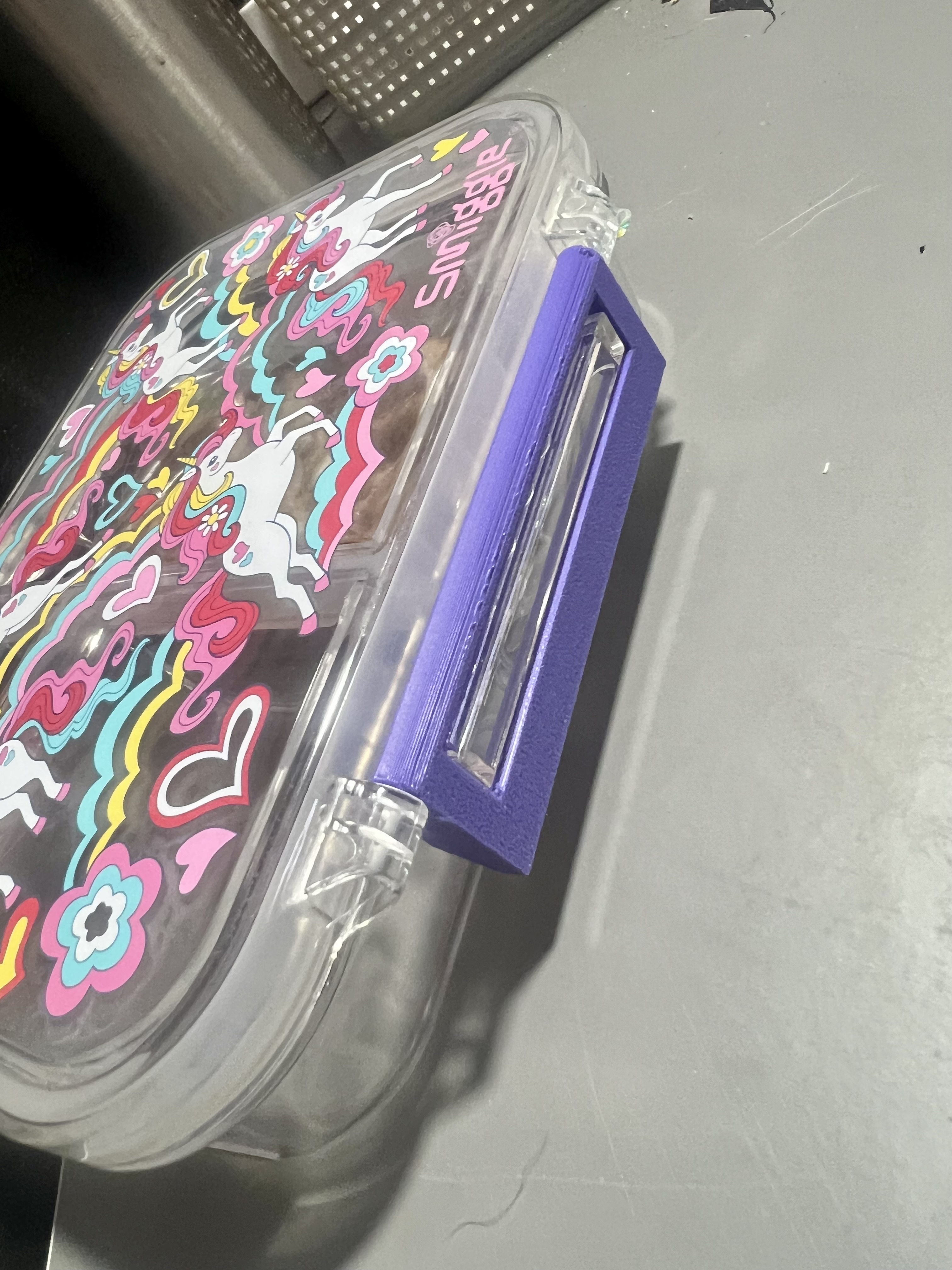 Smiggle Bento Box Clasp by thebigkz | Download free STL model ...