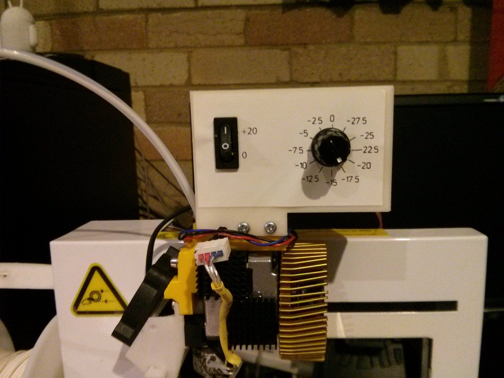 Up Plus 2 3D Printer Temperature Controller Mod by Jangy | Download ...