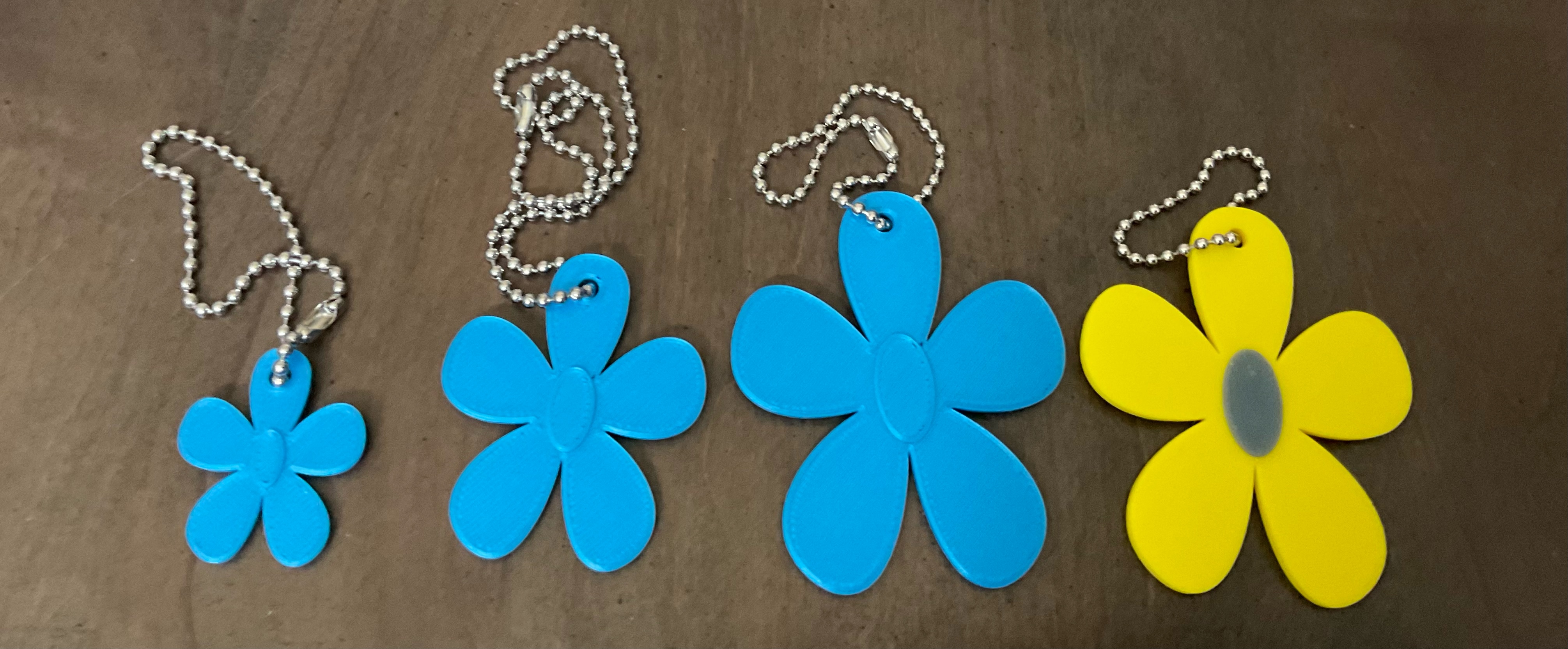 Daisy Spring Flower SMALL by Ktowns | Download free STL model ...
