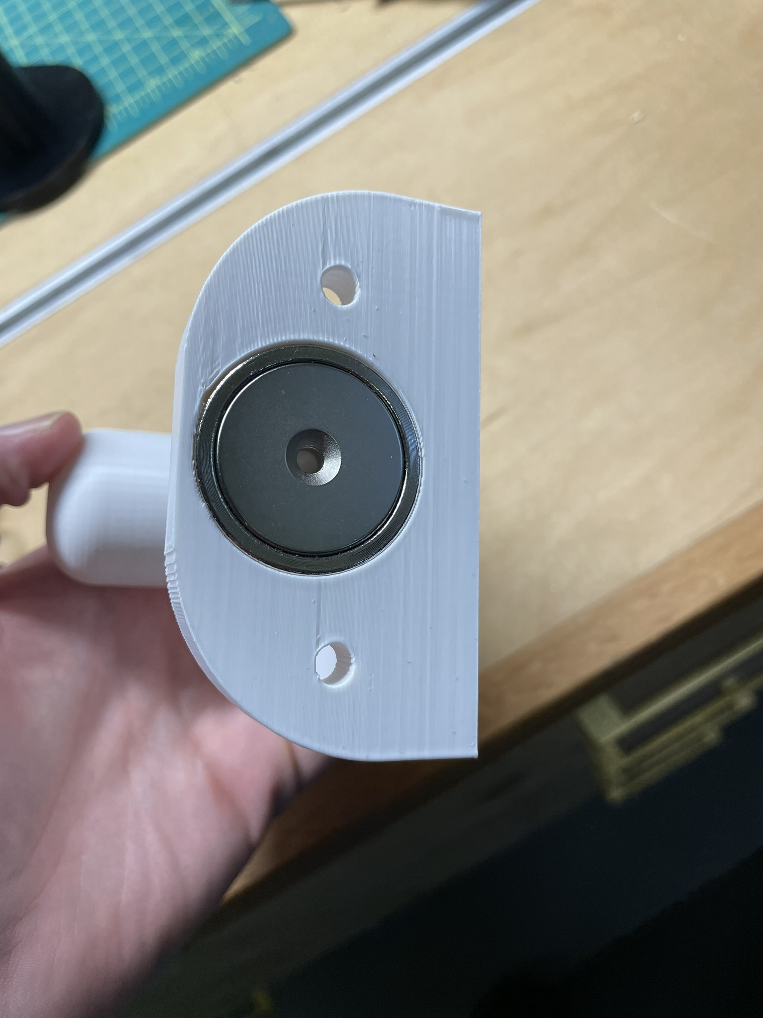 Magnetic Paper Towel Holder - 36mm Amazon Magnets by bimes | Download ...