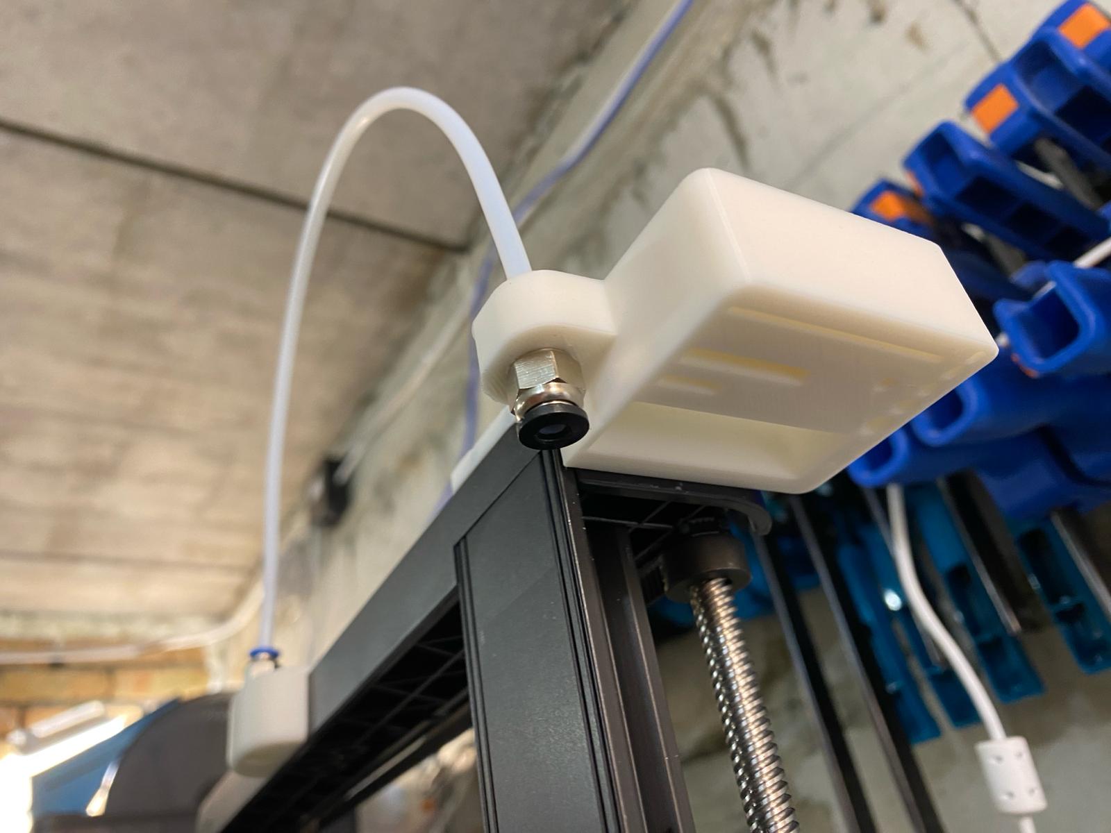 Ender V3 SE Tool Holder update with filament guide PC4-М10x1.5 by ...