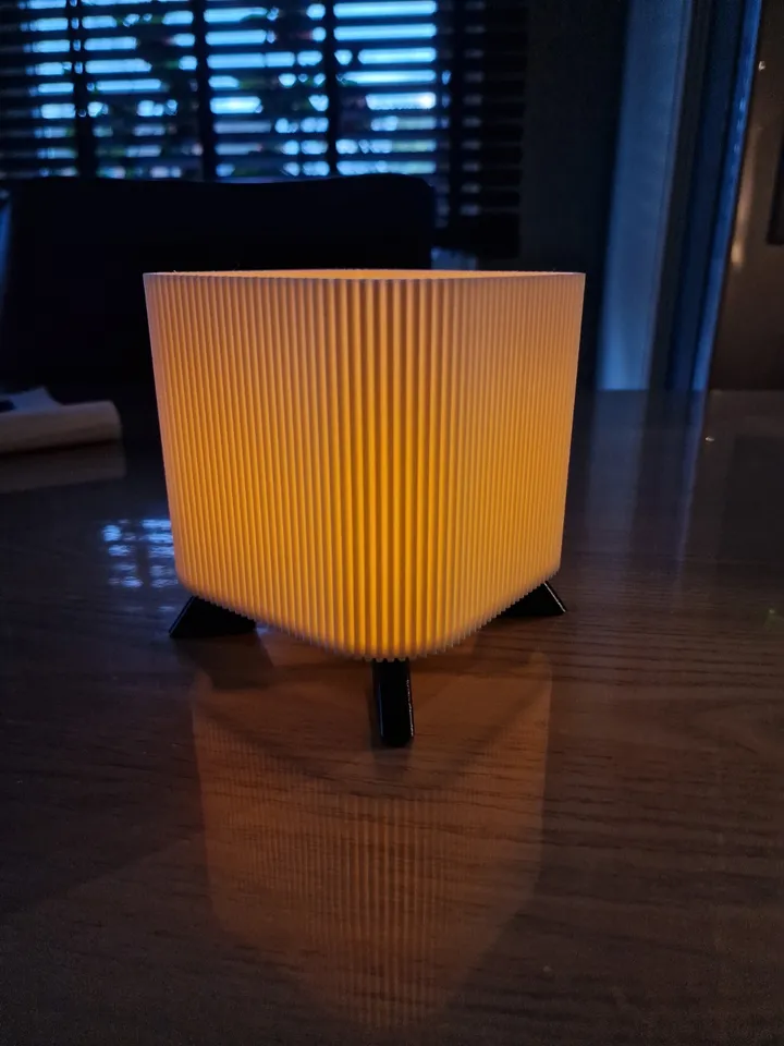 Modern planter/lightbox by MK | Download free STL model | Printables.com