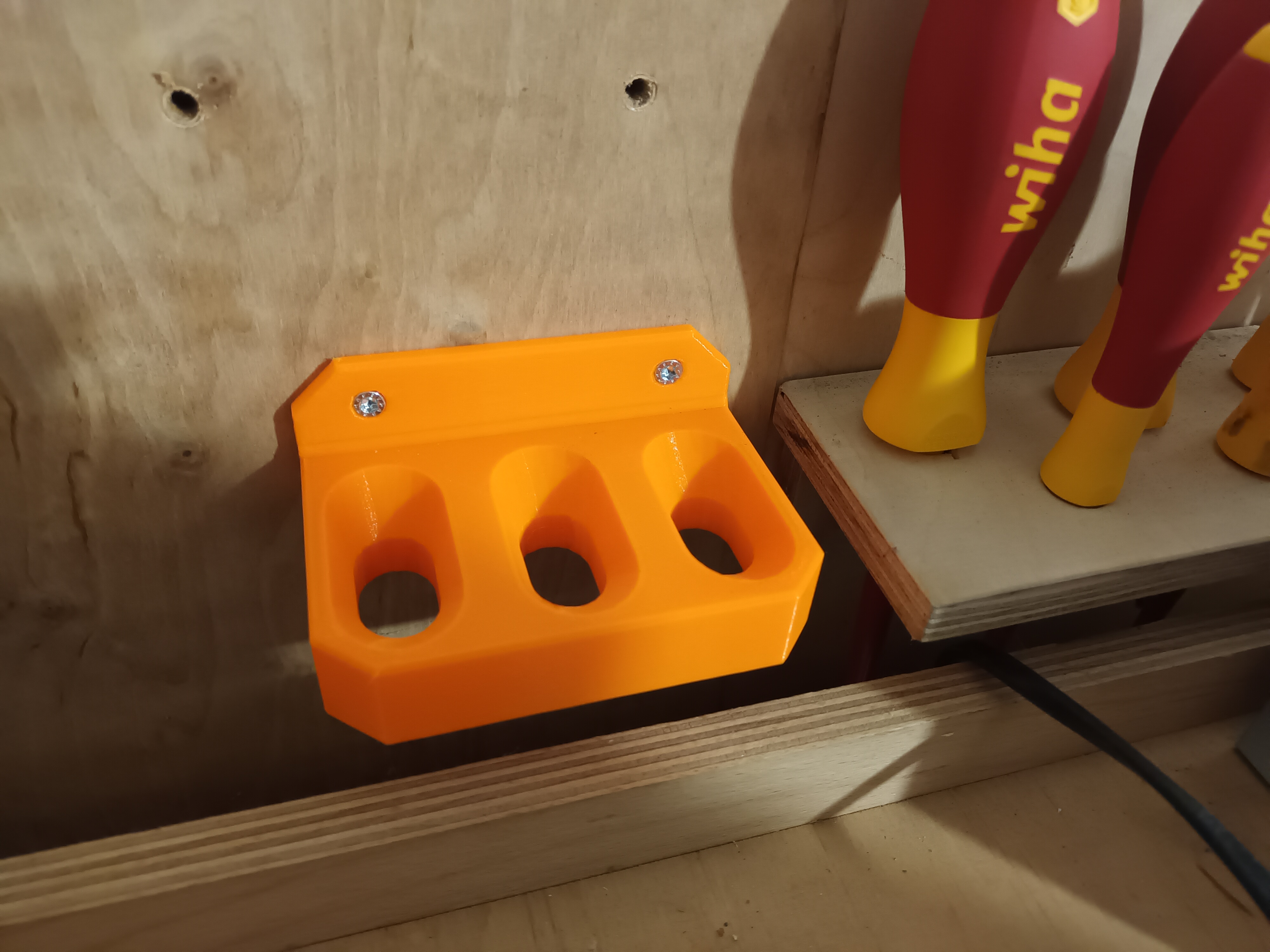 Wiha pliers rack by Kolumbb | Download free STL model | Printables.com