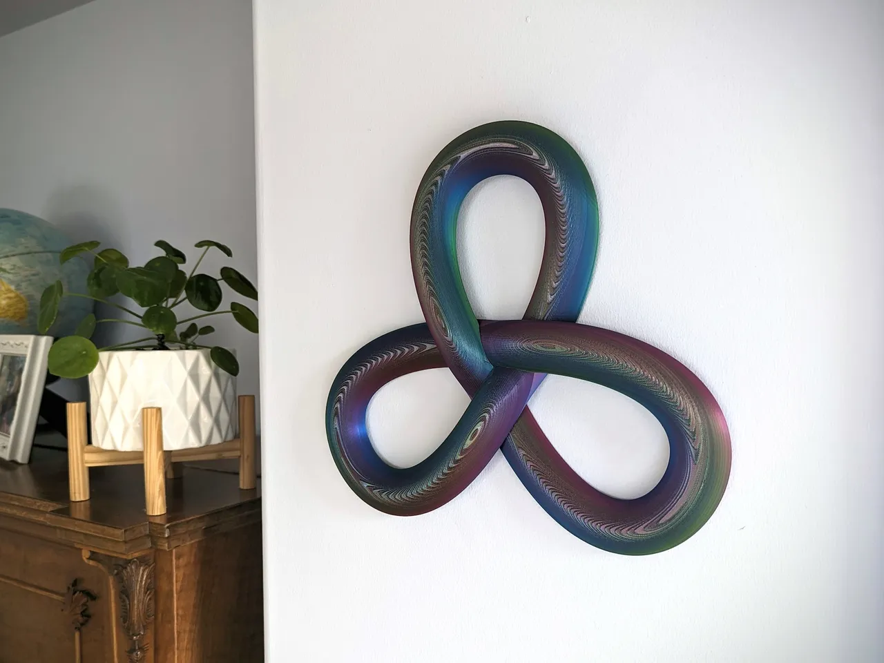 Celtic Triquetra Trinity Knot Wall Art by Ian Foulds | Download free ...