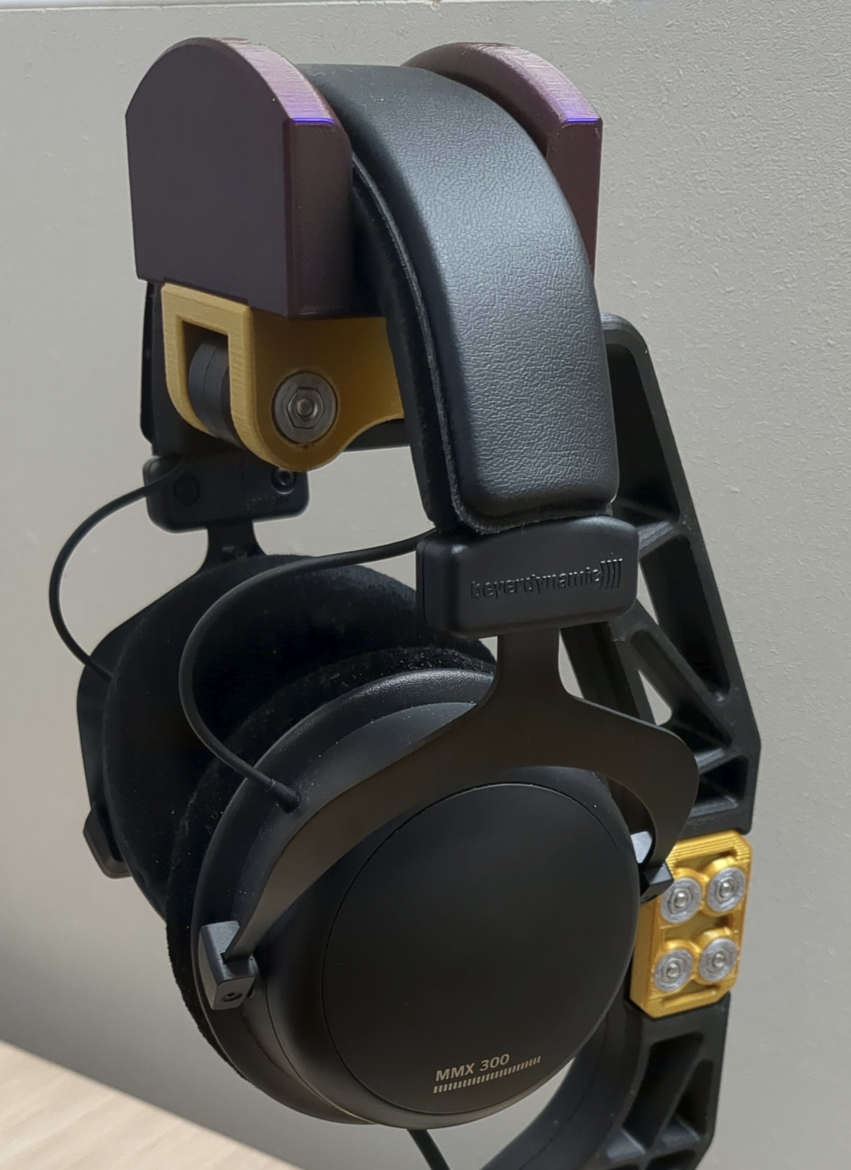 Deeper headphone rest with 35mm headband width by Fandall | Download ...