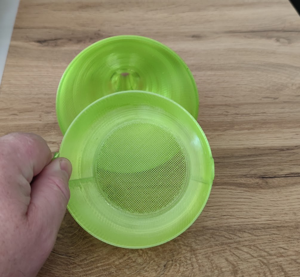 Funnel with insertion filter by George75 | Download free STL model ...