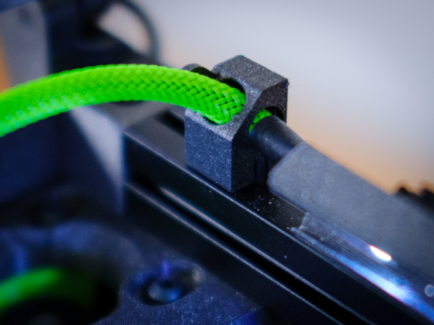 Cable guides for 1515 extrusions (90°) by Akio | Download free STL ...