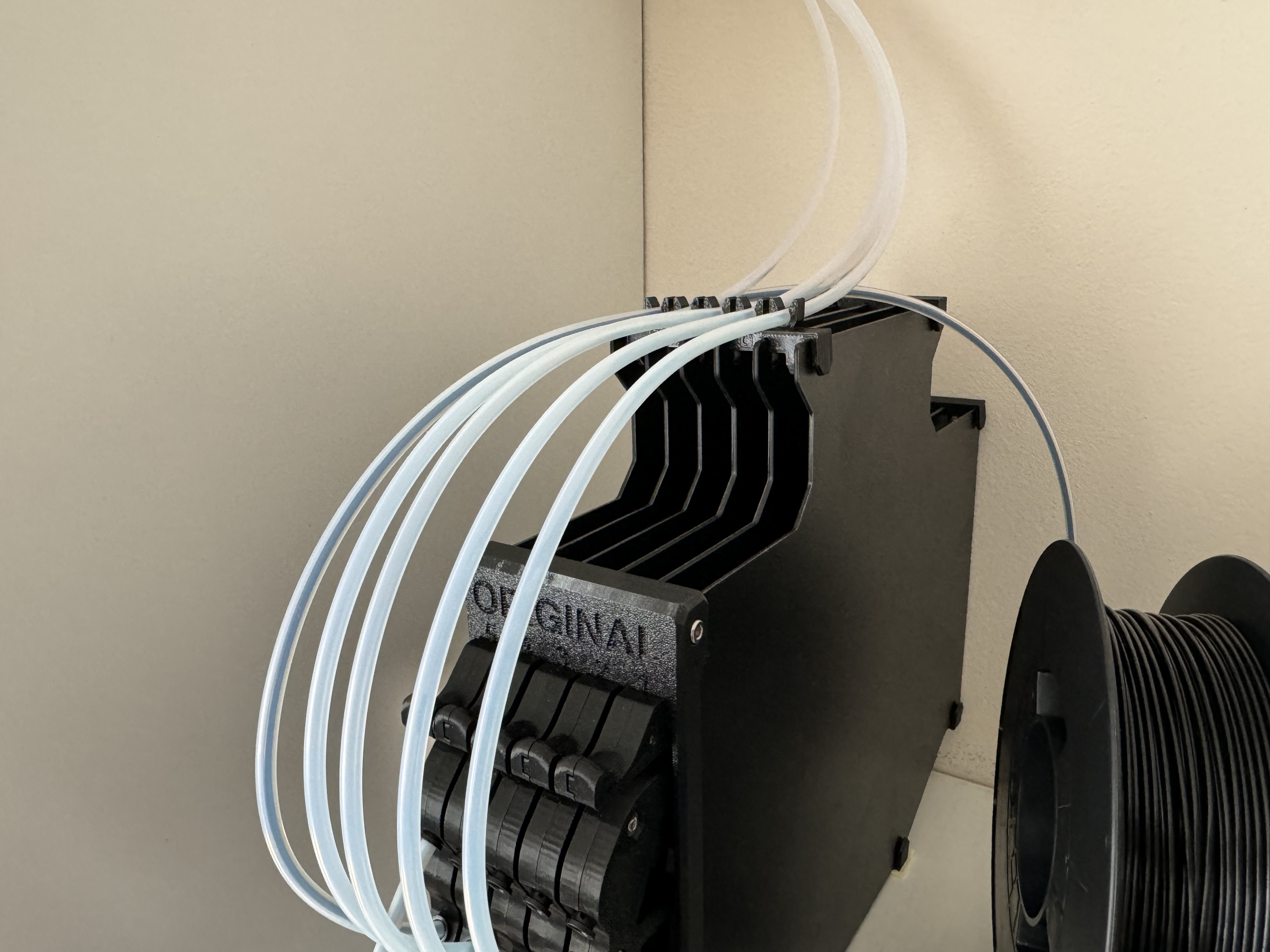 MMU3 Buffer - Plate holder with PTFE clip by Martin | Download free STL ...