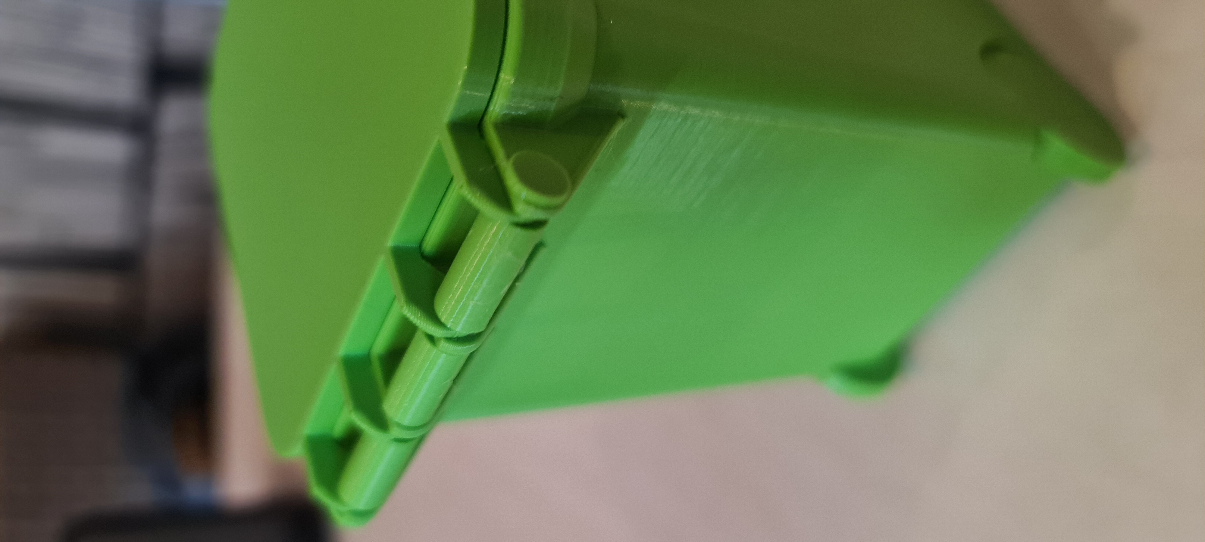 Hinge for Mini Desk Recycle Bin by Gino | Download free STL model ...