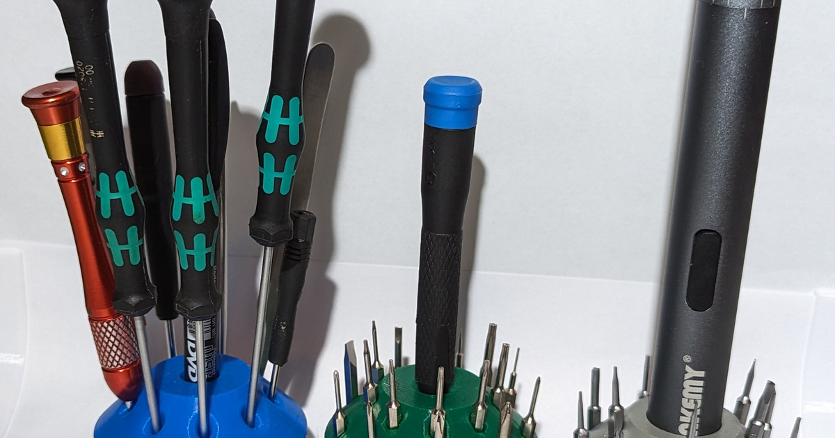 Rotating Screwdriver Stand with optional printed bearing by Eta ...