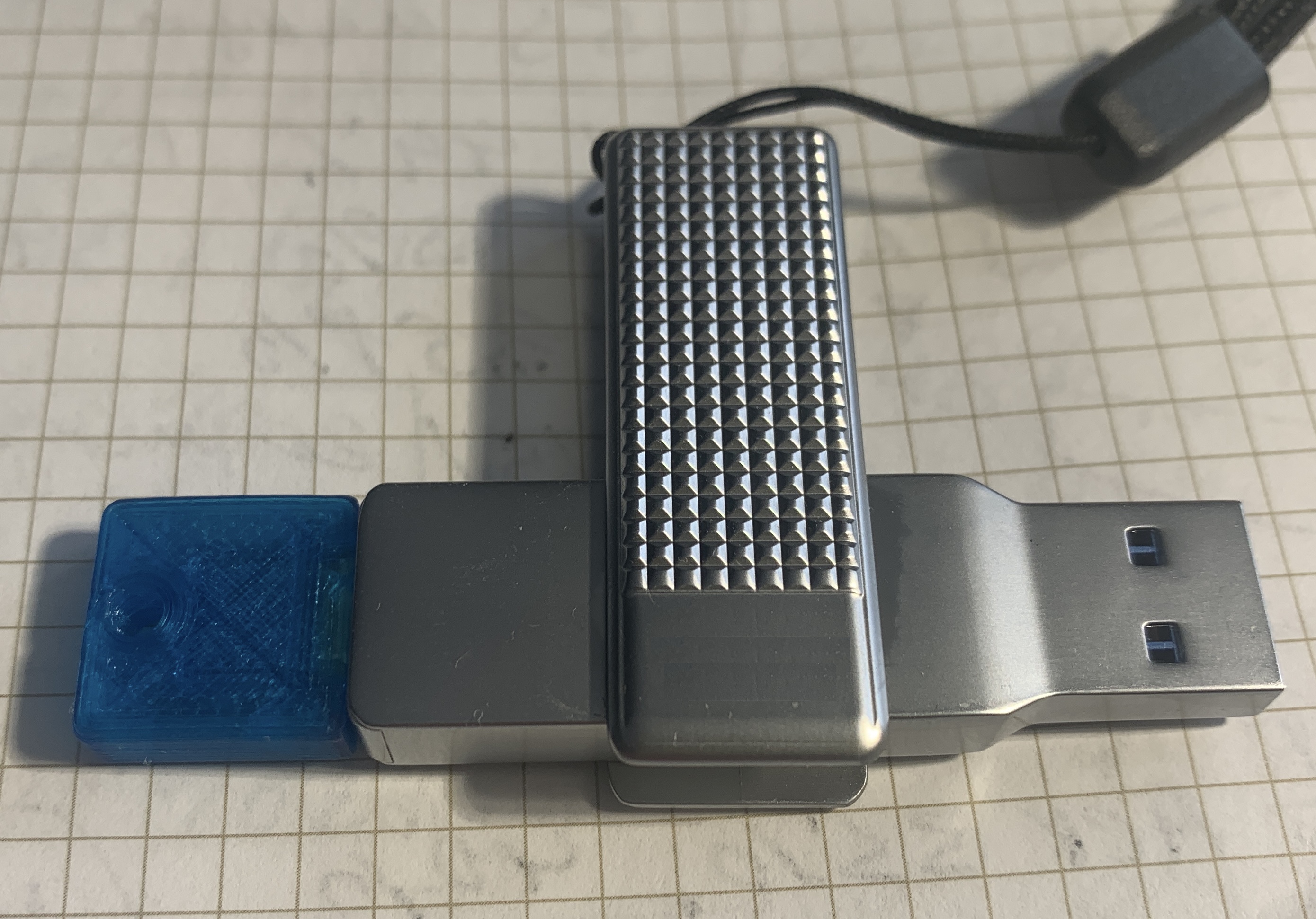 USB-C Female by Extrussy | Download free STL model | Printables.com