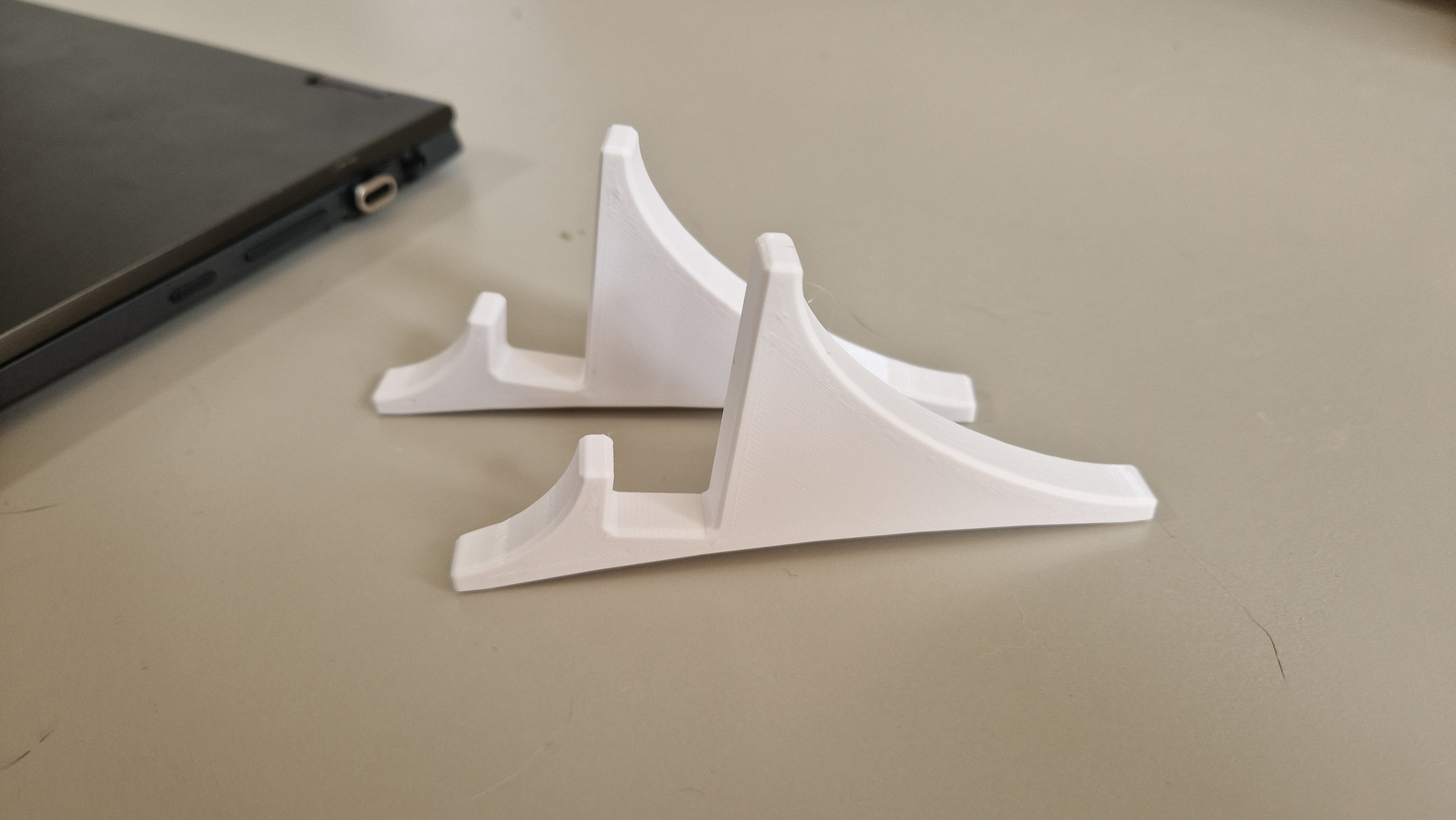 Laptop stand by WoloJo | Download free STL model | Printables.com