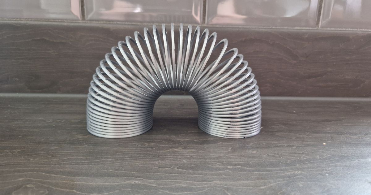 Slinky Spring Cylinder by Martin | Download free STL model | Printables.com
