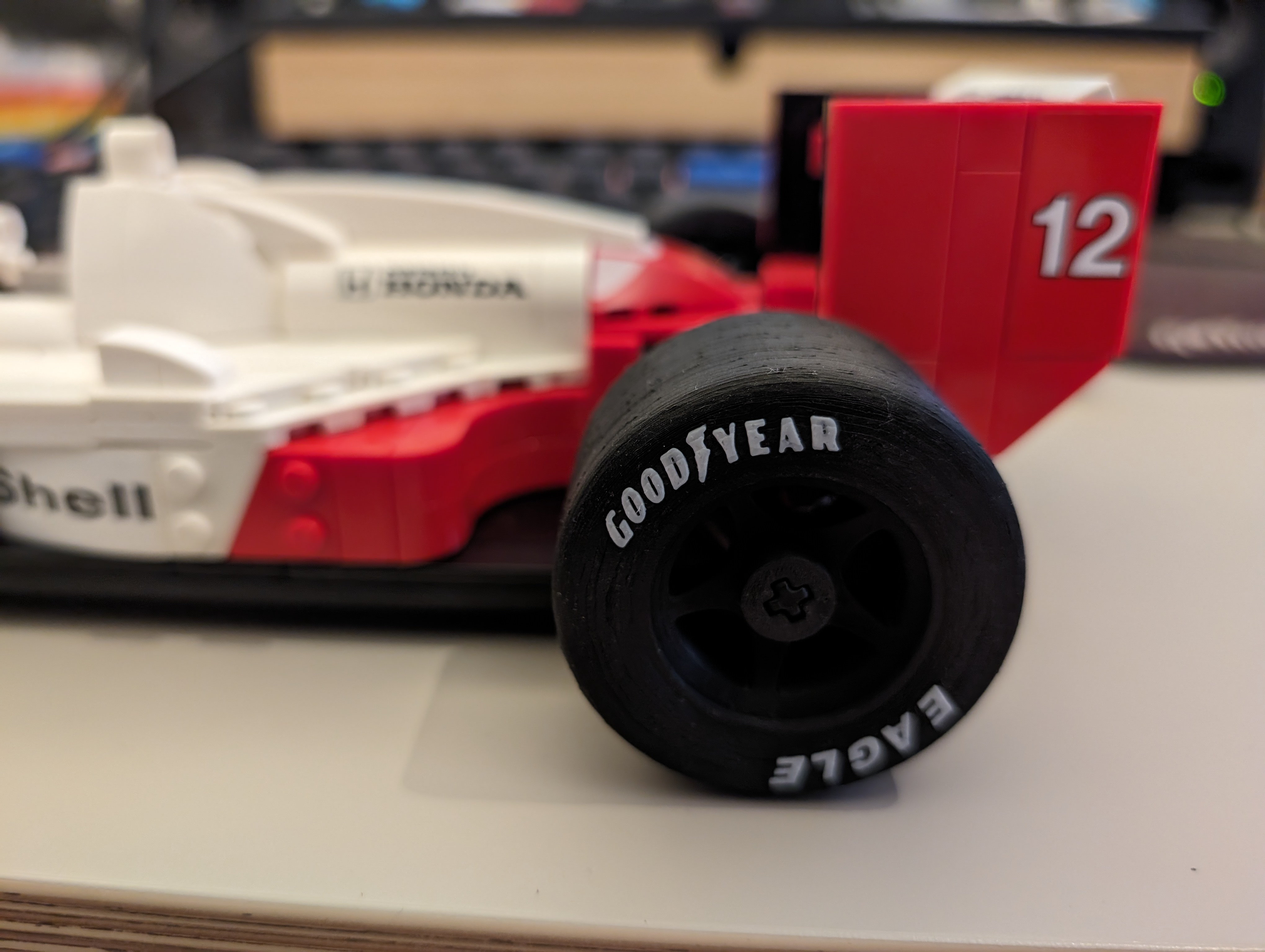Realistic tyres/wheels for LEGO 10330 McLaren Senna Formula 1 car dual ...