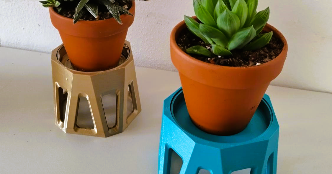 Trapezoidal plant stand by PetrK | Download free STL model | Printables.com
