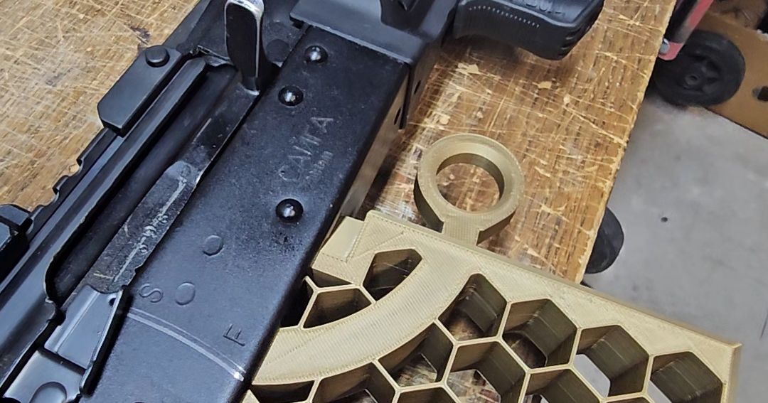 Saiga .223 AK Mag block with hold open by Ramonin3d | Download free STL ...