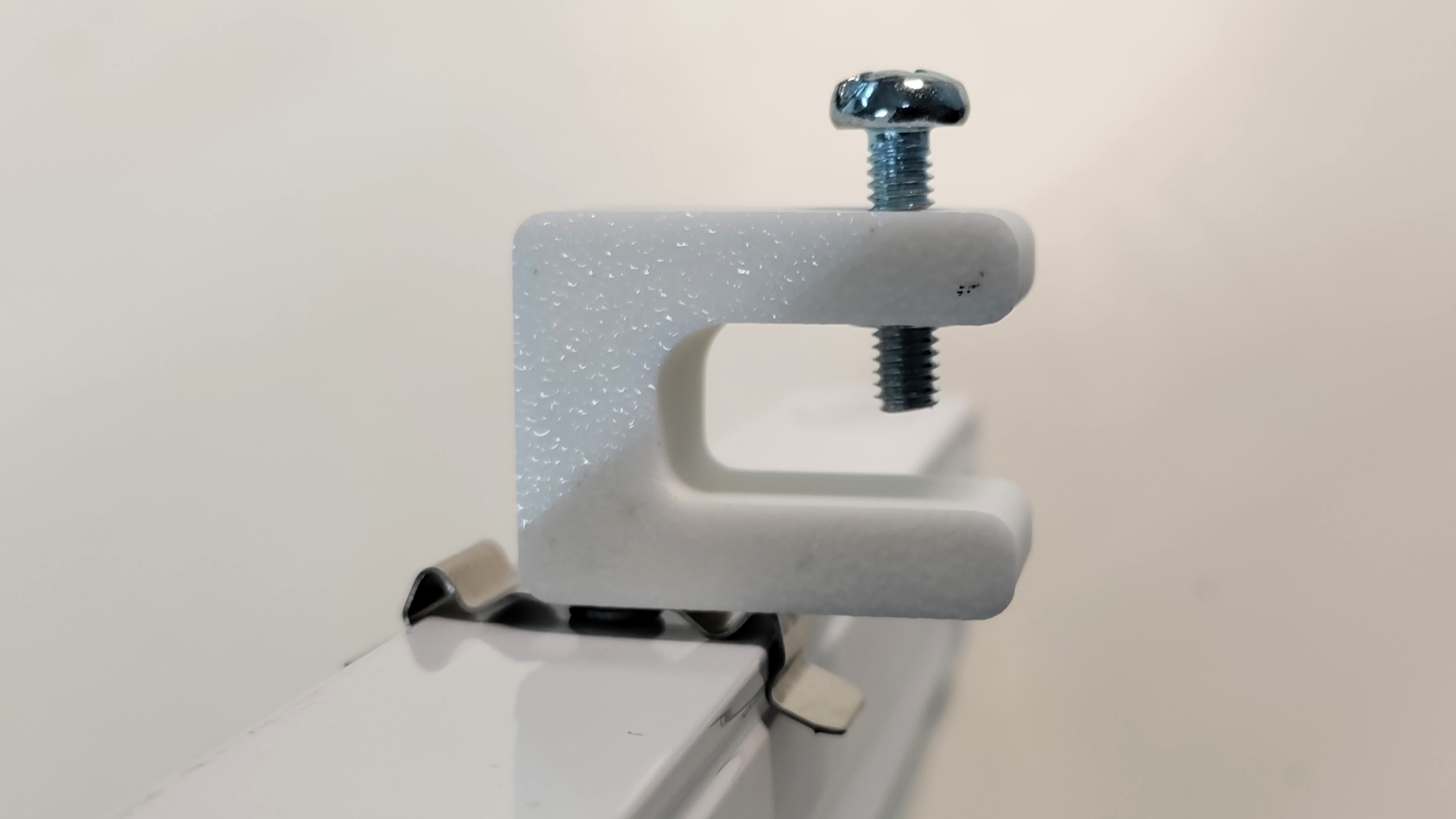 Light Bar Clamp by Curbbin | Download free STL model | Printables.com