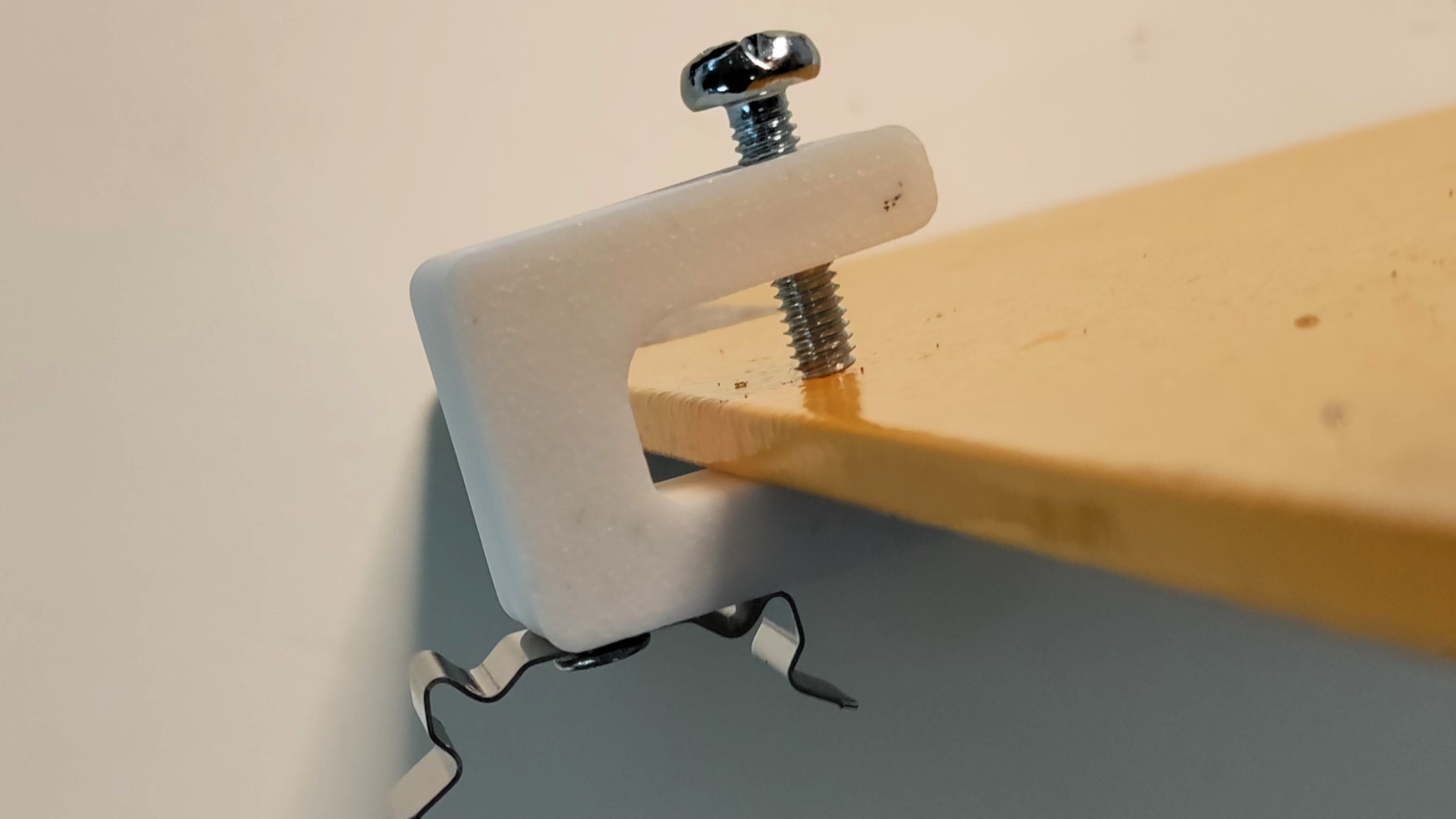 Light Bar Clamp by Curbbin | Download free STL model | Printables.com