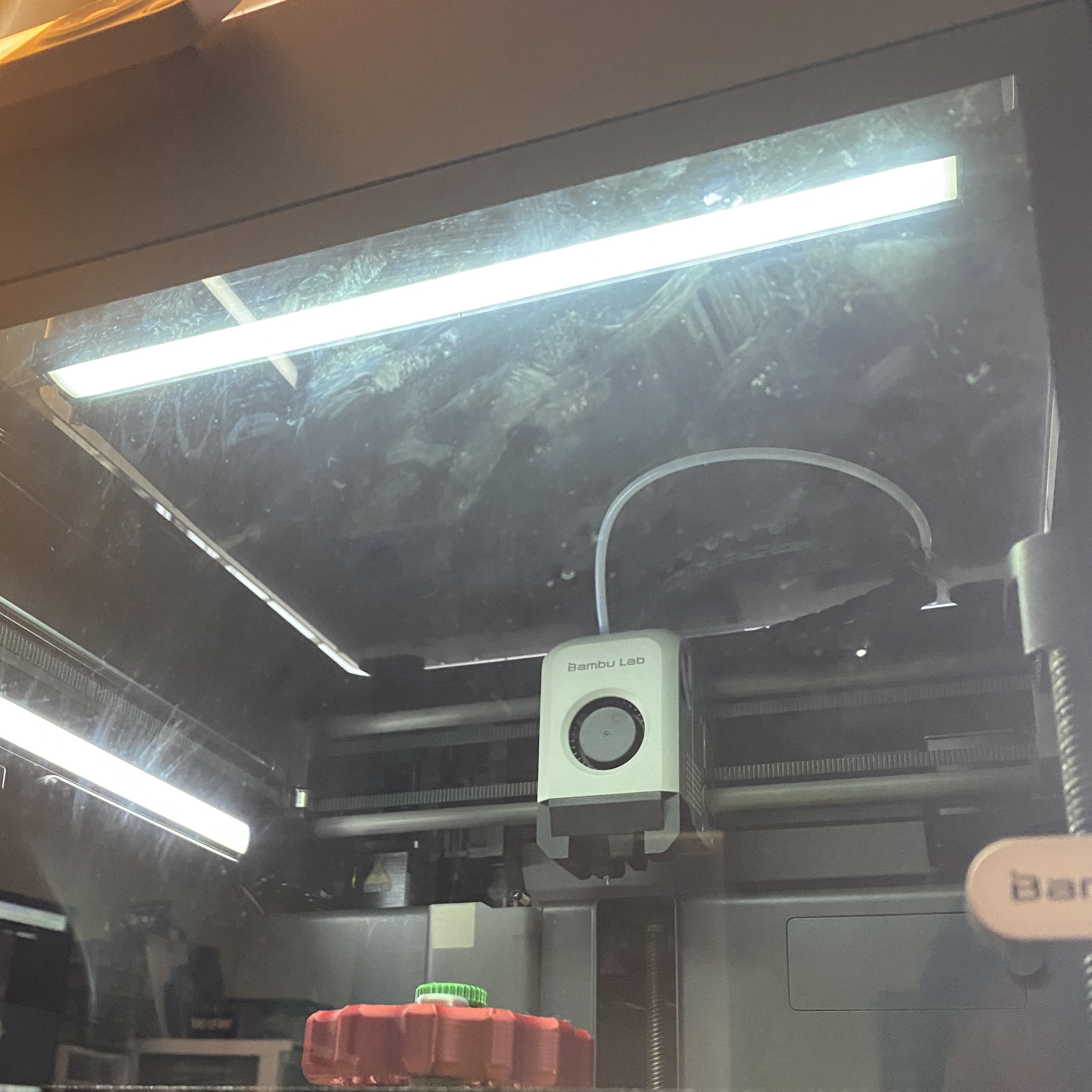 Simple LED light bar for Bambu Lab P1S by jchau57 | Download free STL ...
