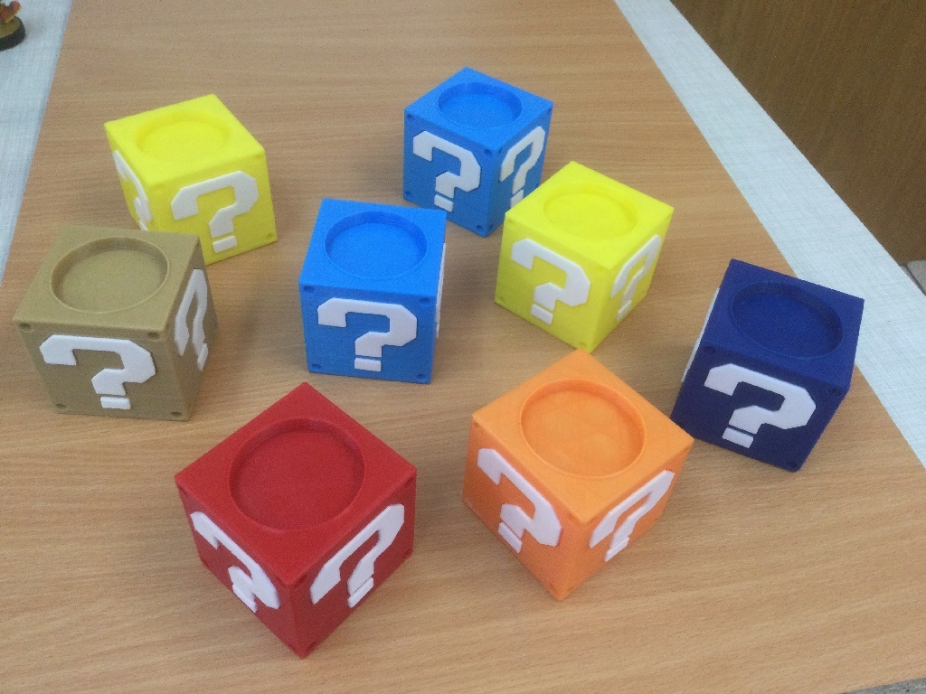 Mario Question Mark Block Amiibo Stand (Customizable) by geit_de ...