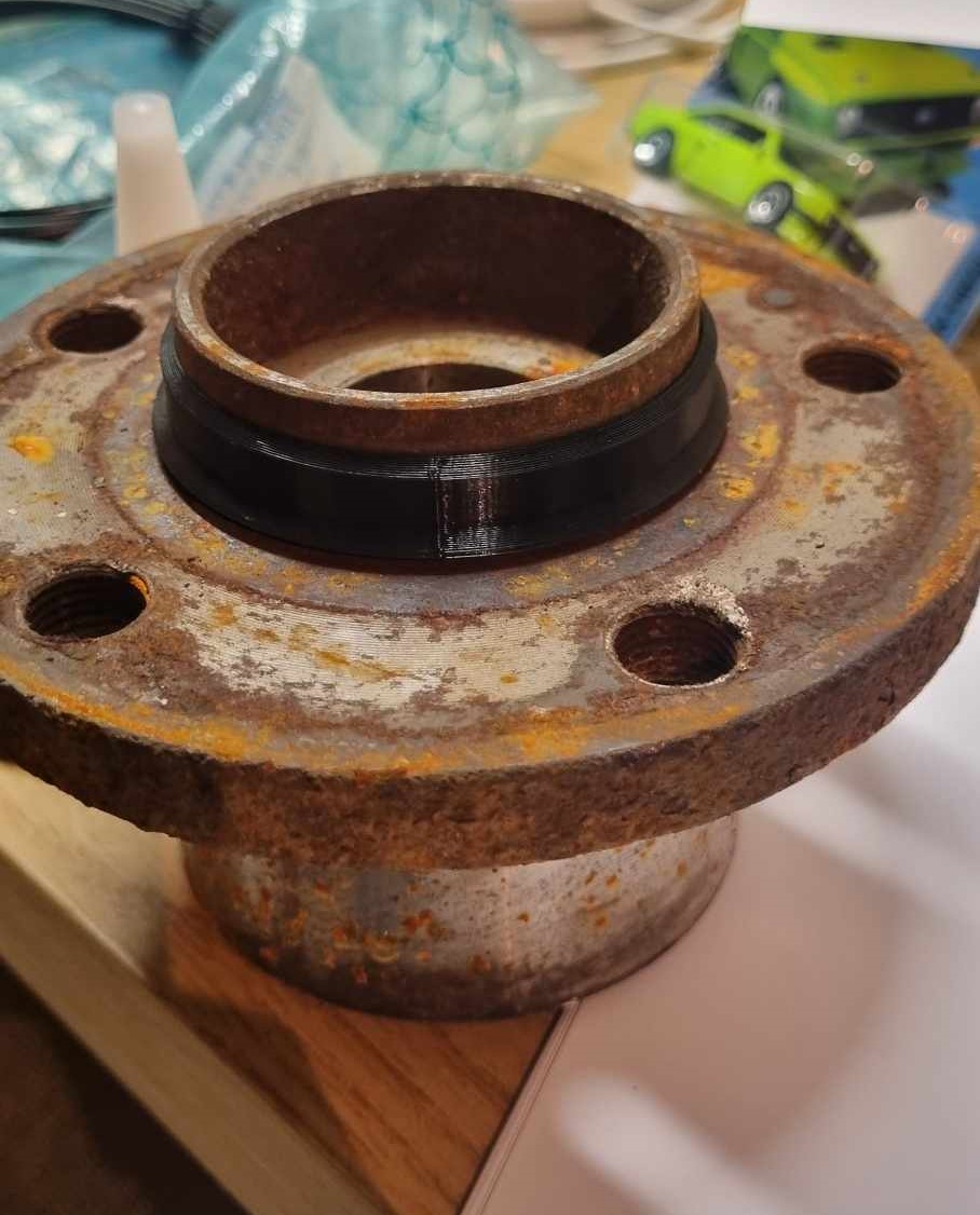 centering ring for volvo/Ford rims. Inside dim: 64 Outside dim: about ...