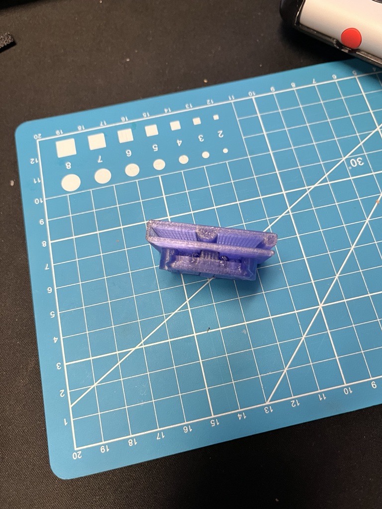 LLT Backback Strap Clip by Arnbergaler | Download free STL model ...