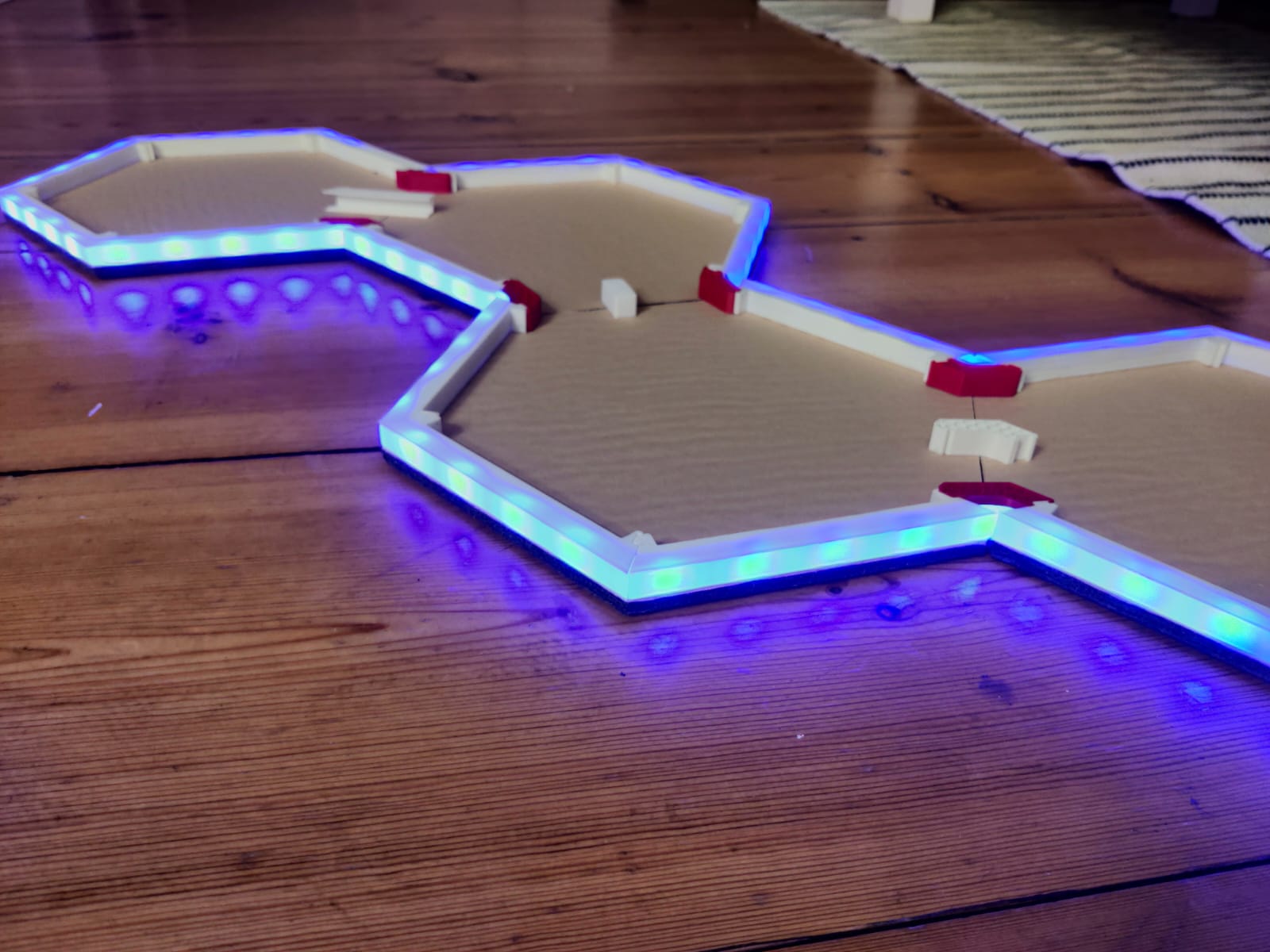 Modular Led Channels for Hexagon Panels + Geometry Wall Art Sleeves por ...