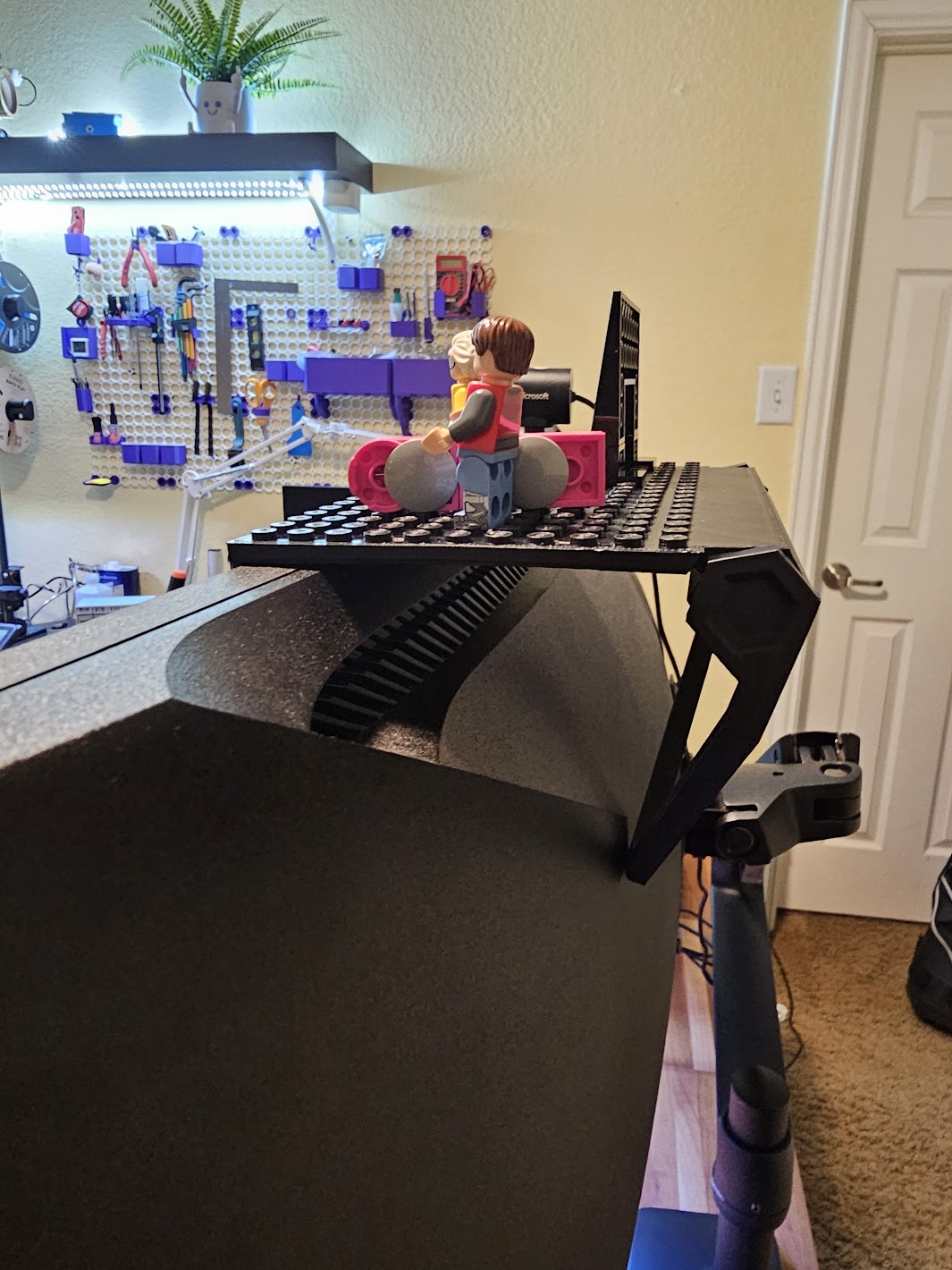 Adjustable Lego Compatible Monitor Shelf - Fits most monitors by Austin ...