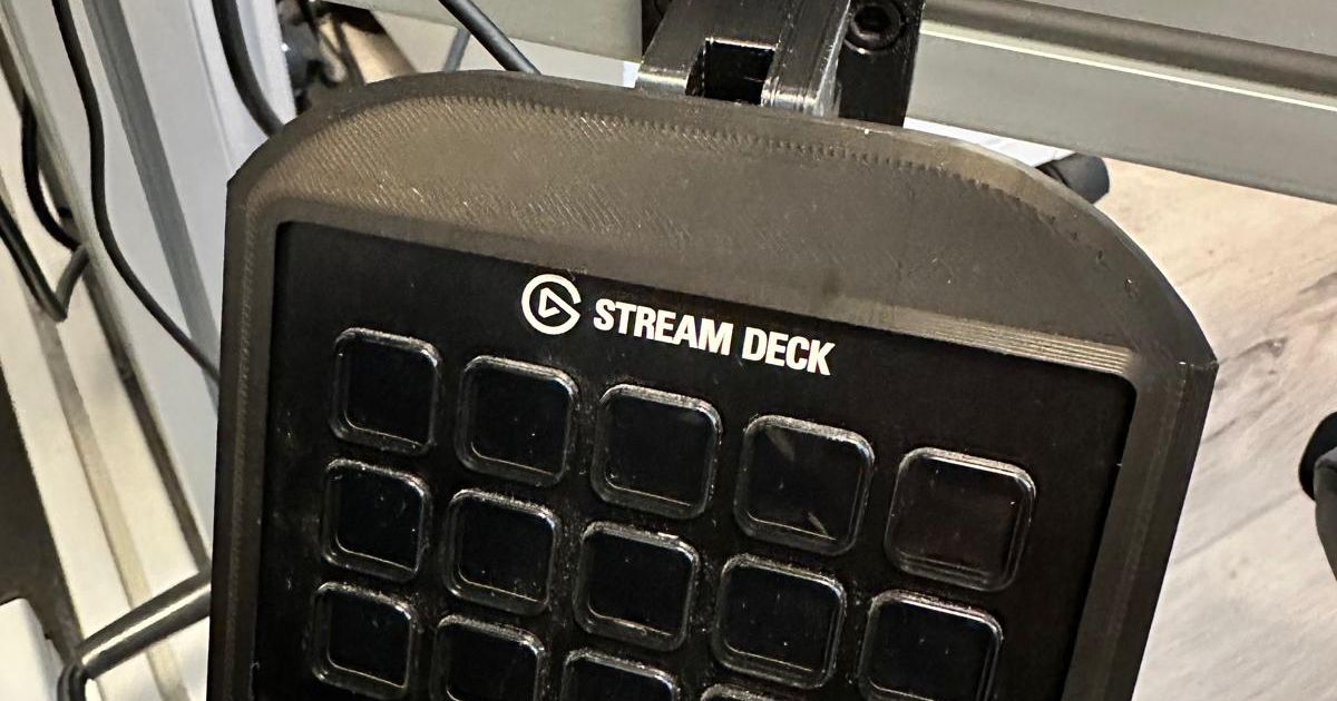 STREAM DECK HOLDER ORIENTABLE by Berto3d | Download free STL model ...