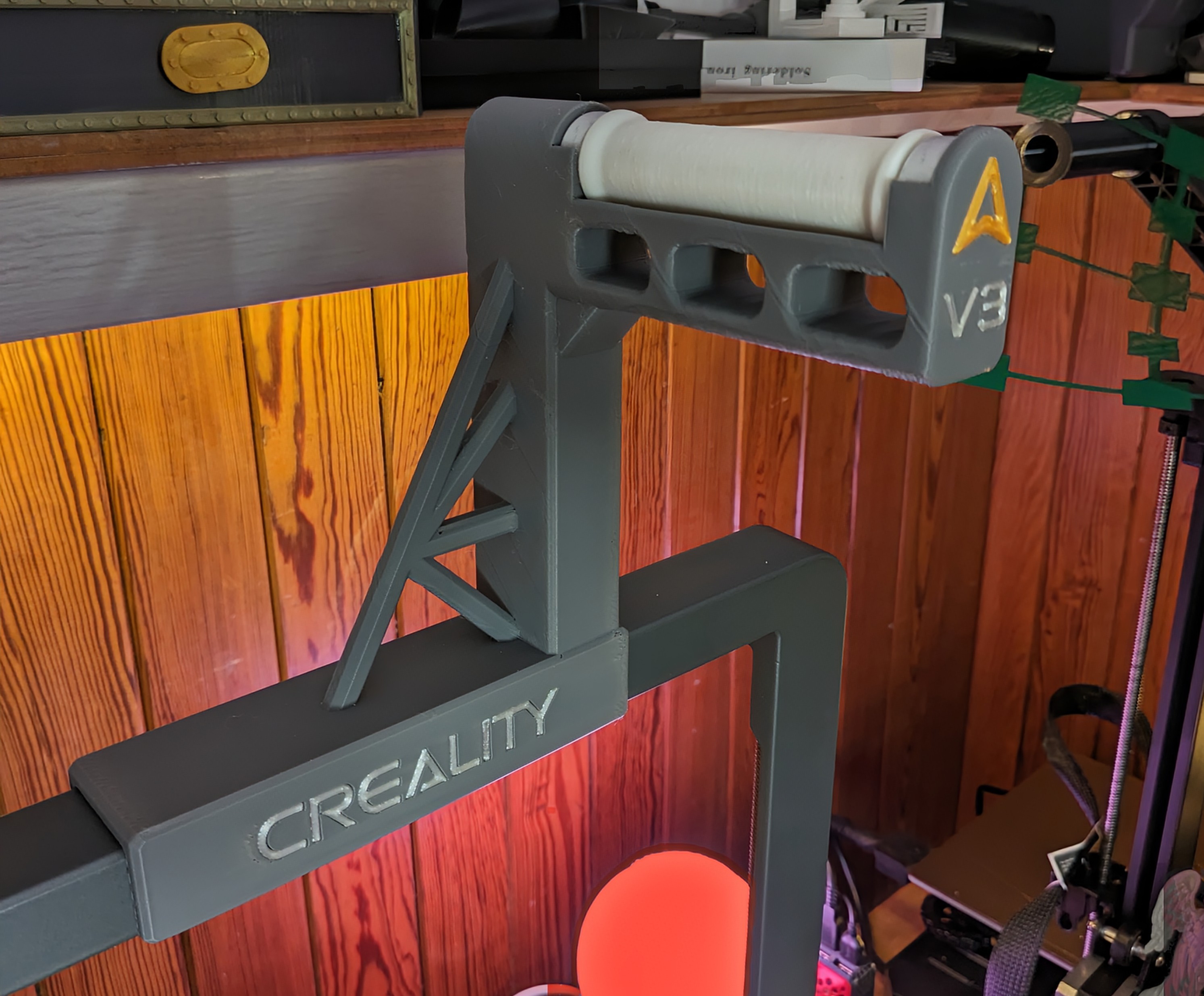 Ender-3 V3 Top Spool Holder von EBD Design Studio | Kostenloses STL ...