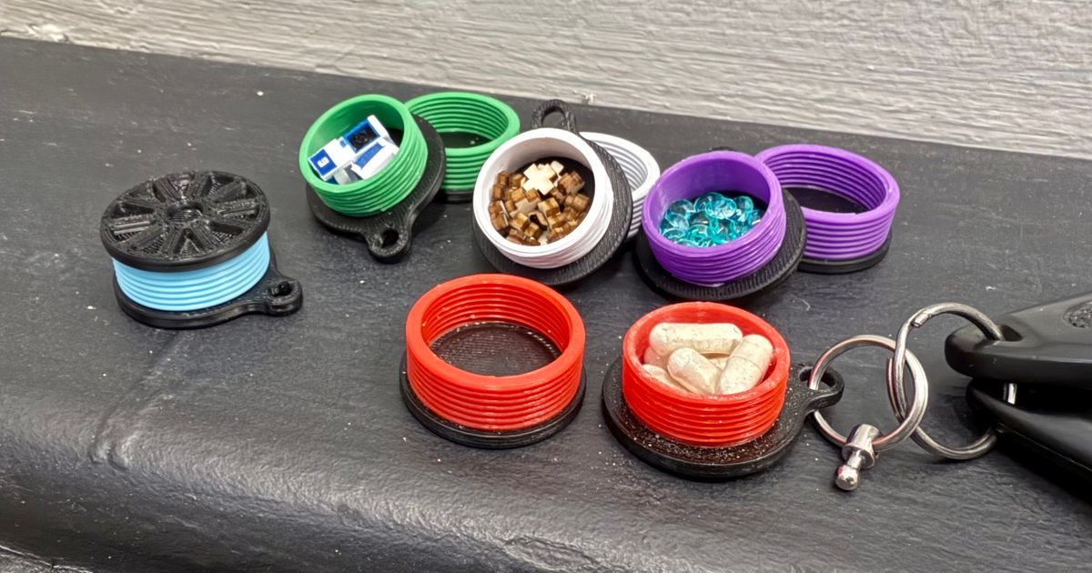 Retro Filament Spool Keychain with a "Twist" by TheNewHobbyist ...