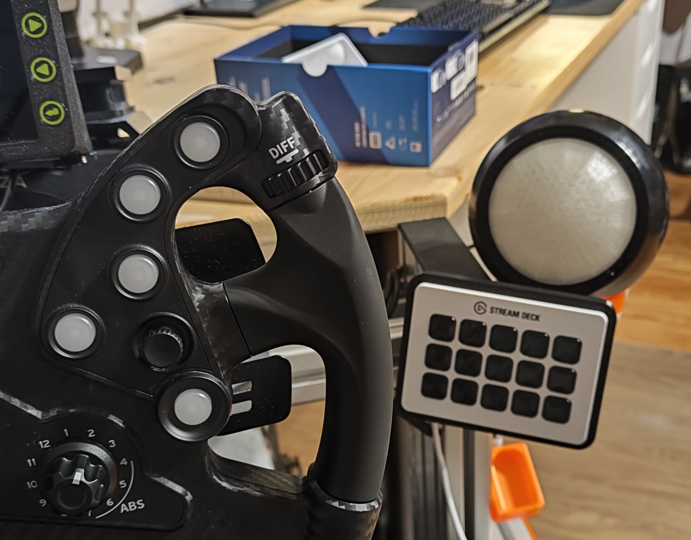 Streamdeck - Simrig Mount by Sebastian Schels | Download free STL model ...