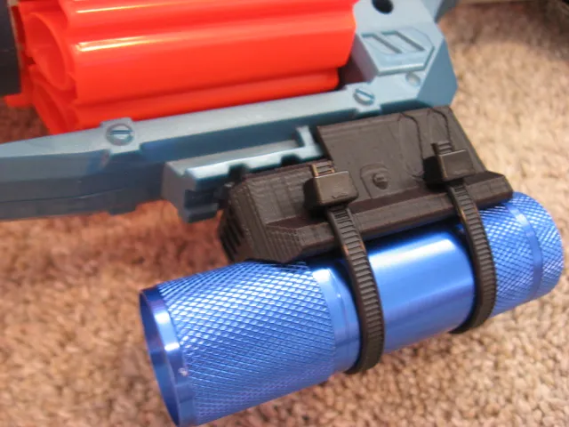 Nerf Flashlight Holder/Mount by 3Dprintfun | Download free STL model ...